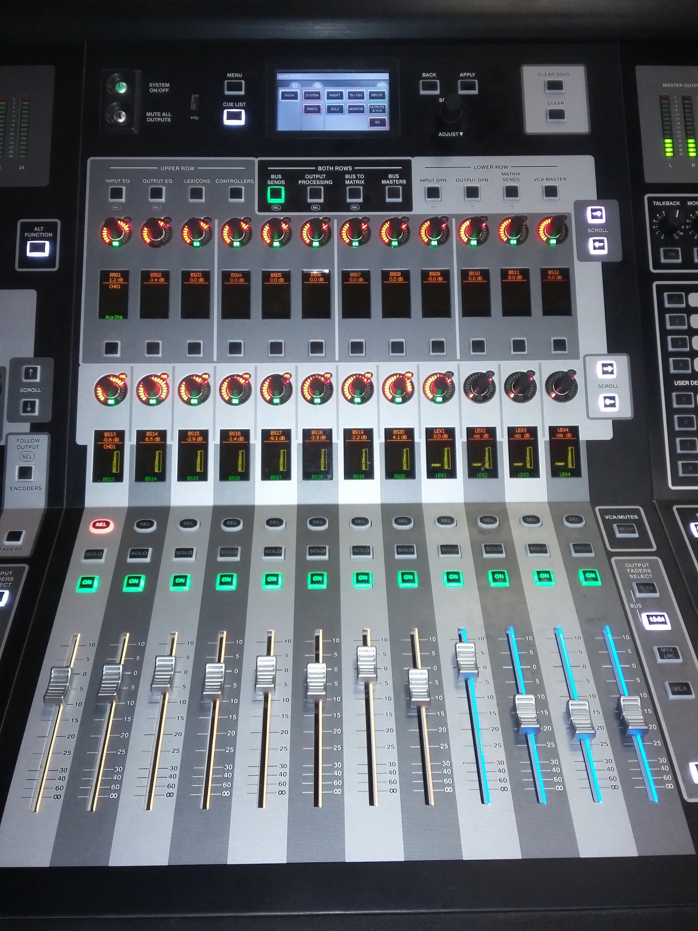 SI2 - Soundcraft Si2 - Audiofanzine