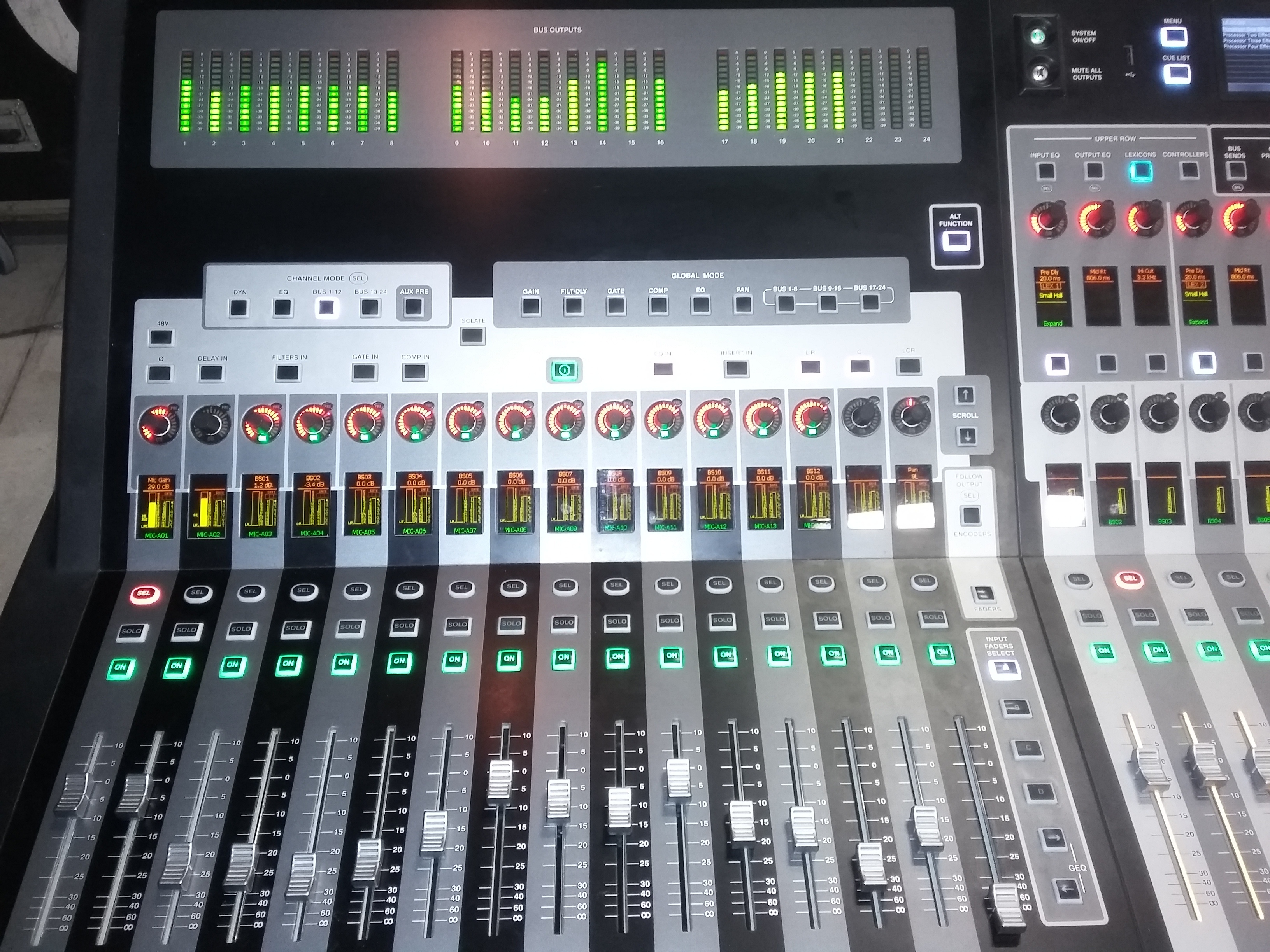 SI2 - Soundcraft Si2 - Audiofanzine