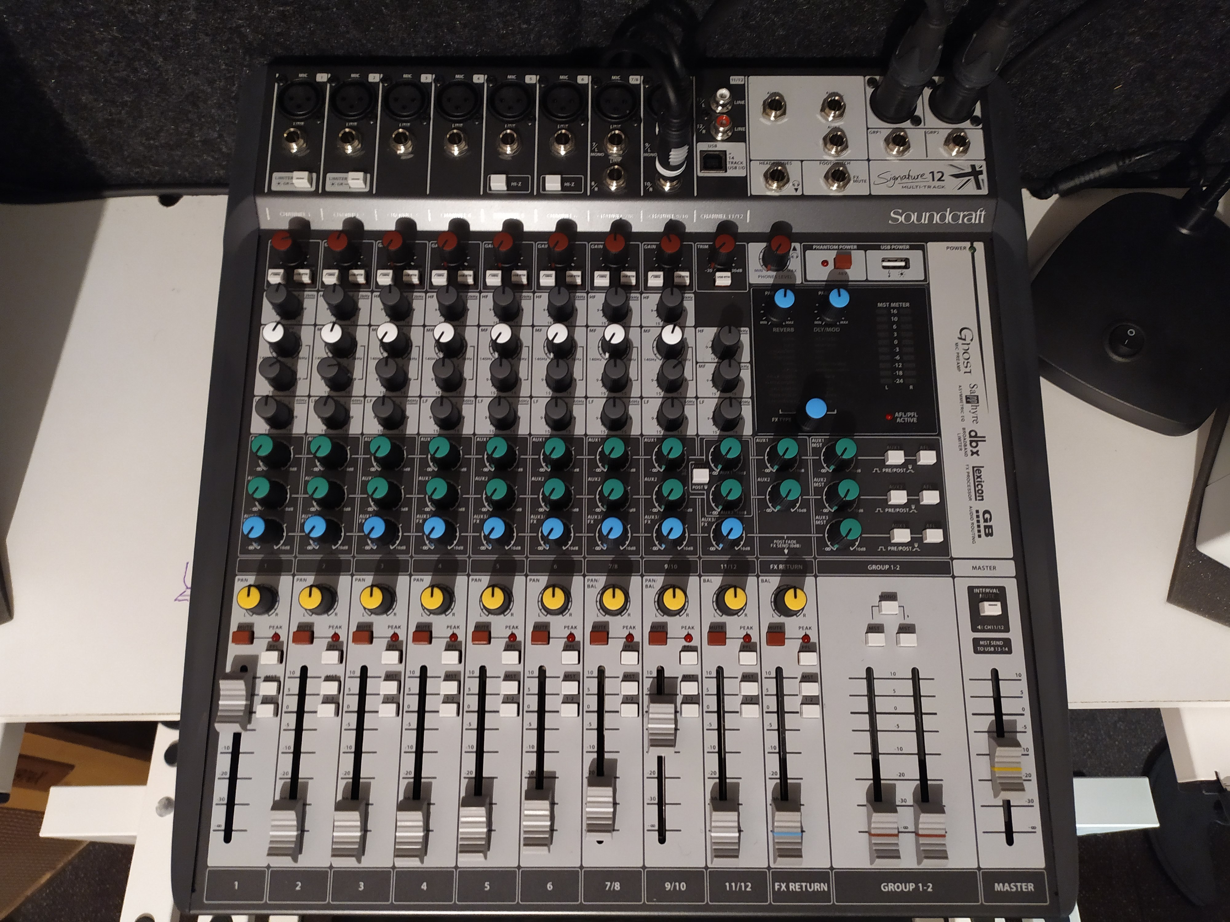 Signature 12 MTK - Soundcraft Signature 12 MTK - Audiofanzine