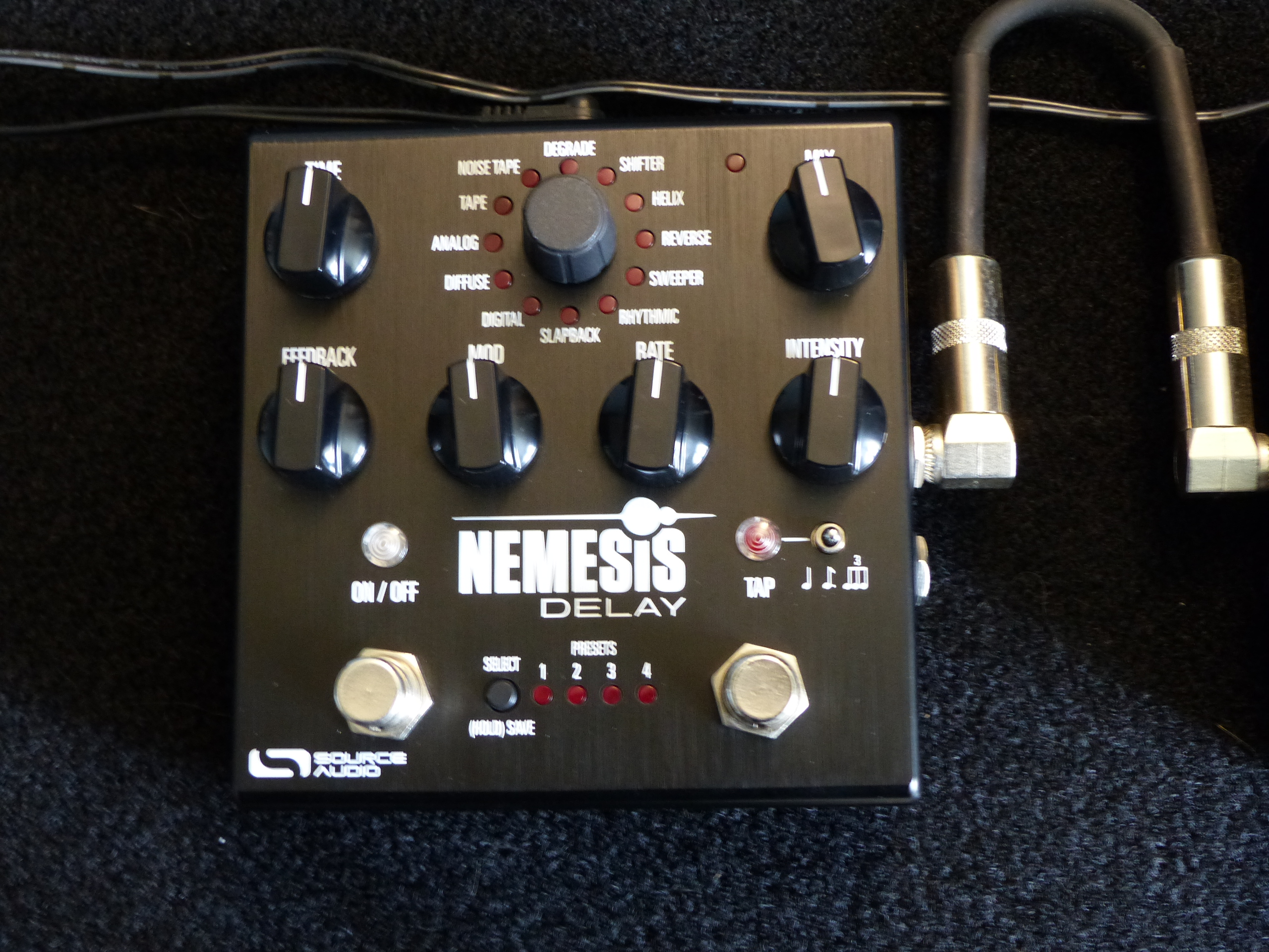 NEMESIS DELAY - Source Audio Nemesis Delay - Audiofanzine