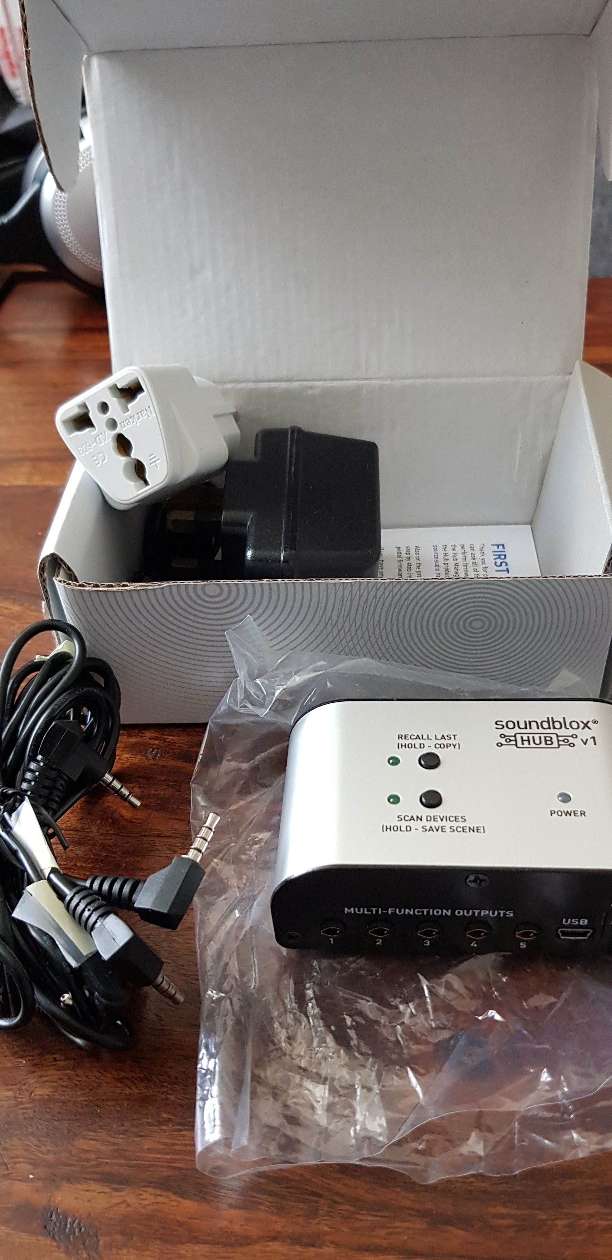 Neuro Hub - Source Audio Neuro Hub - Audiofanzine