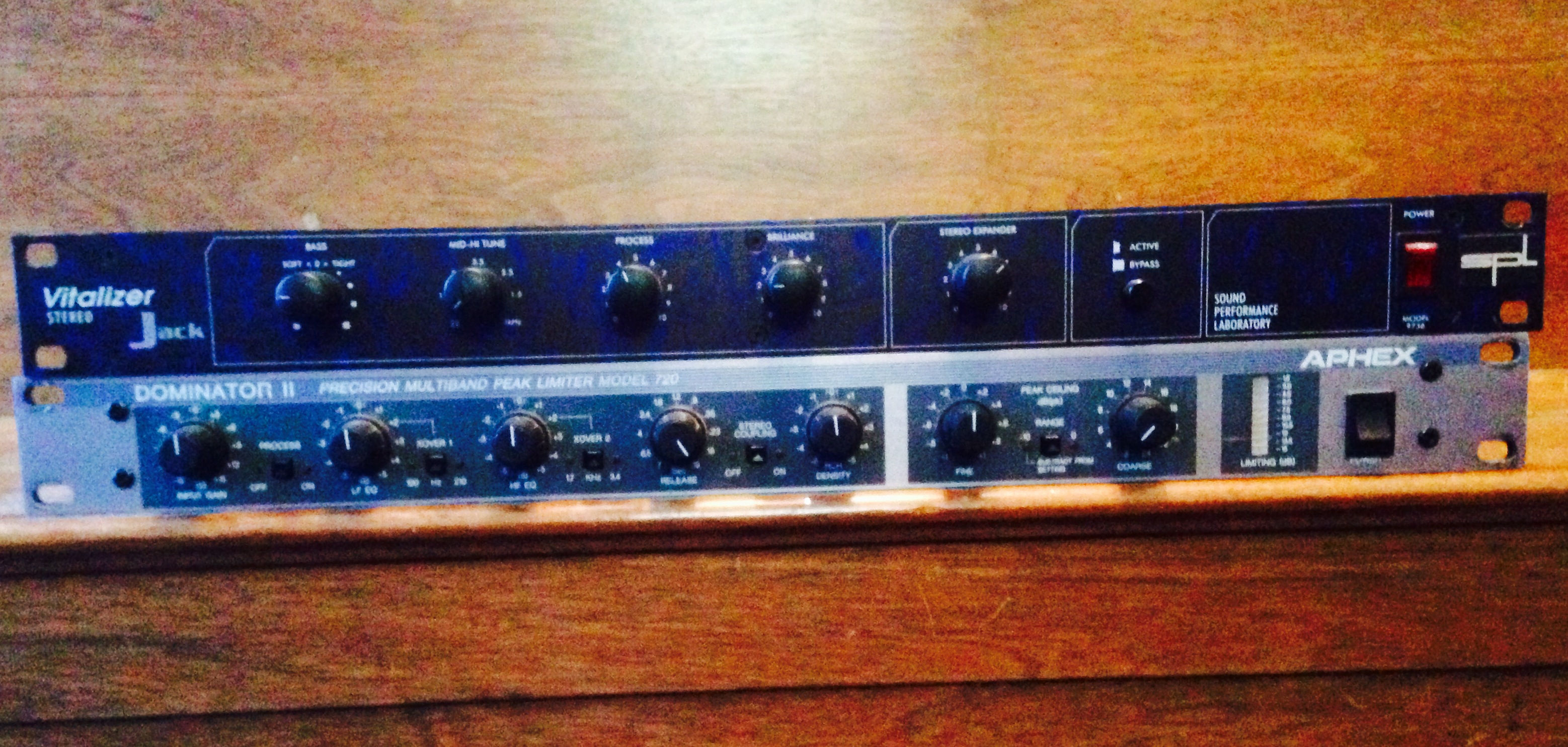 VITALIZER JACK - SPL Vitalizer Jack - Audiofanzine