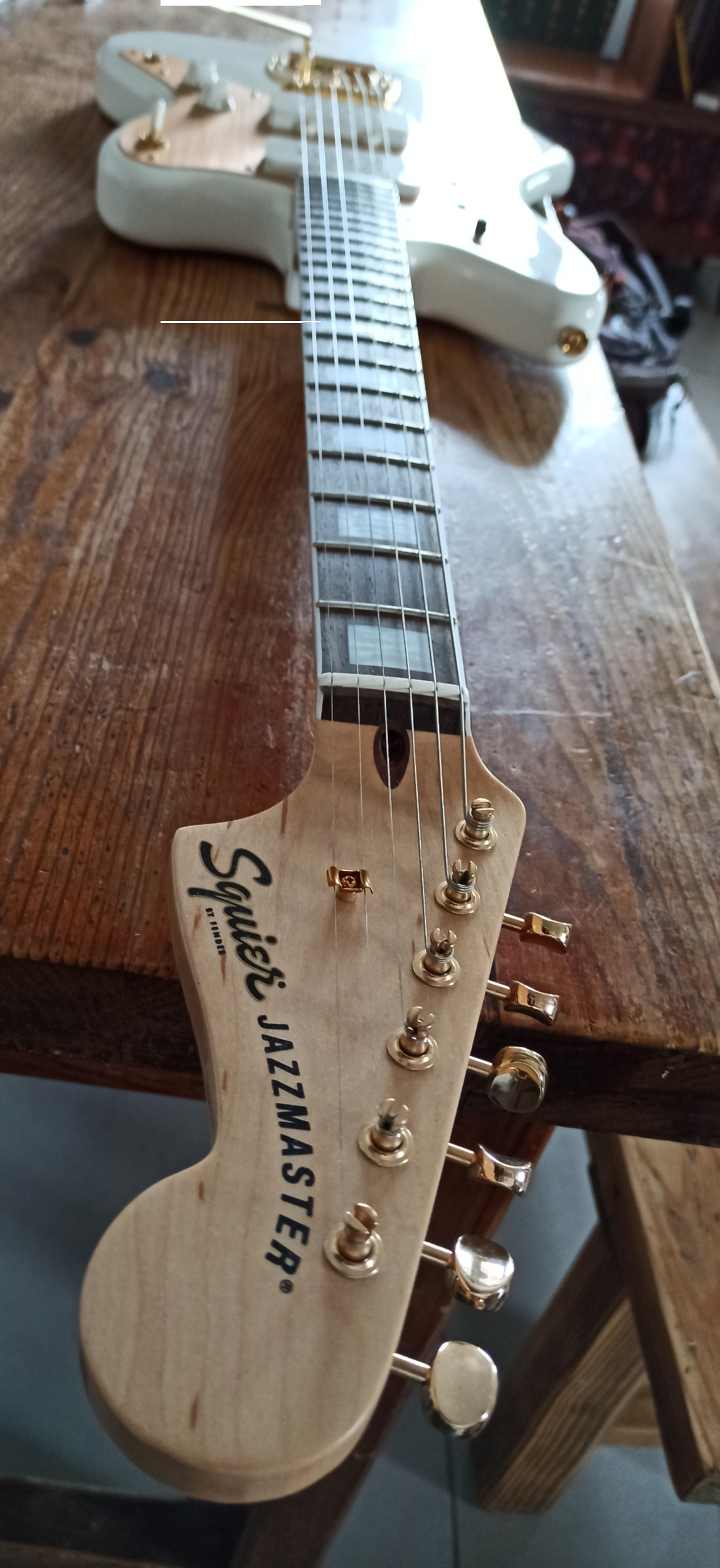 40th Anniversary Jazzmaster Squier - Audiofanzine