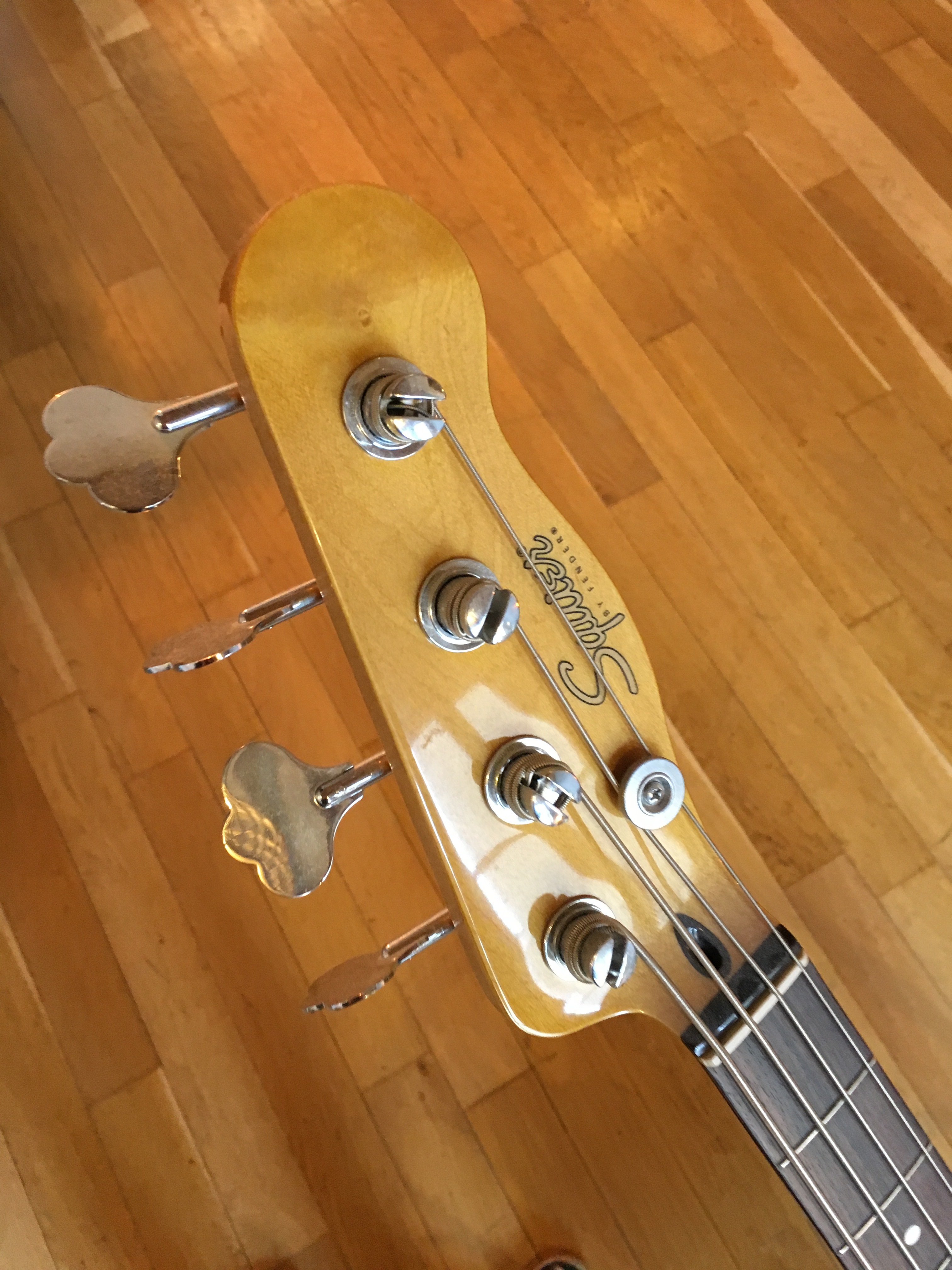 Gary Jarman Signature - Squier Gary Jarman Signature - Audiofanzine