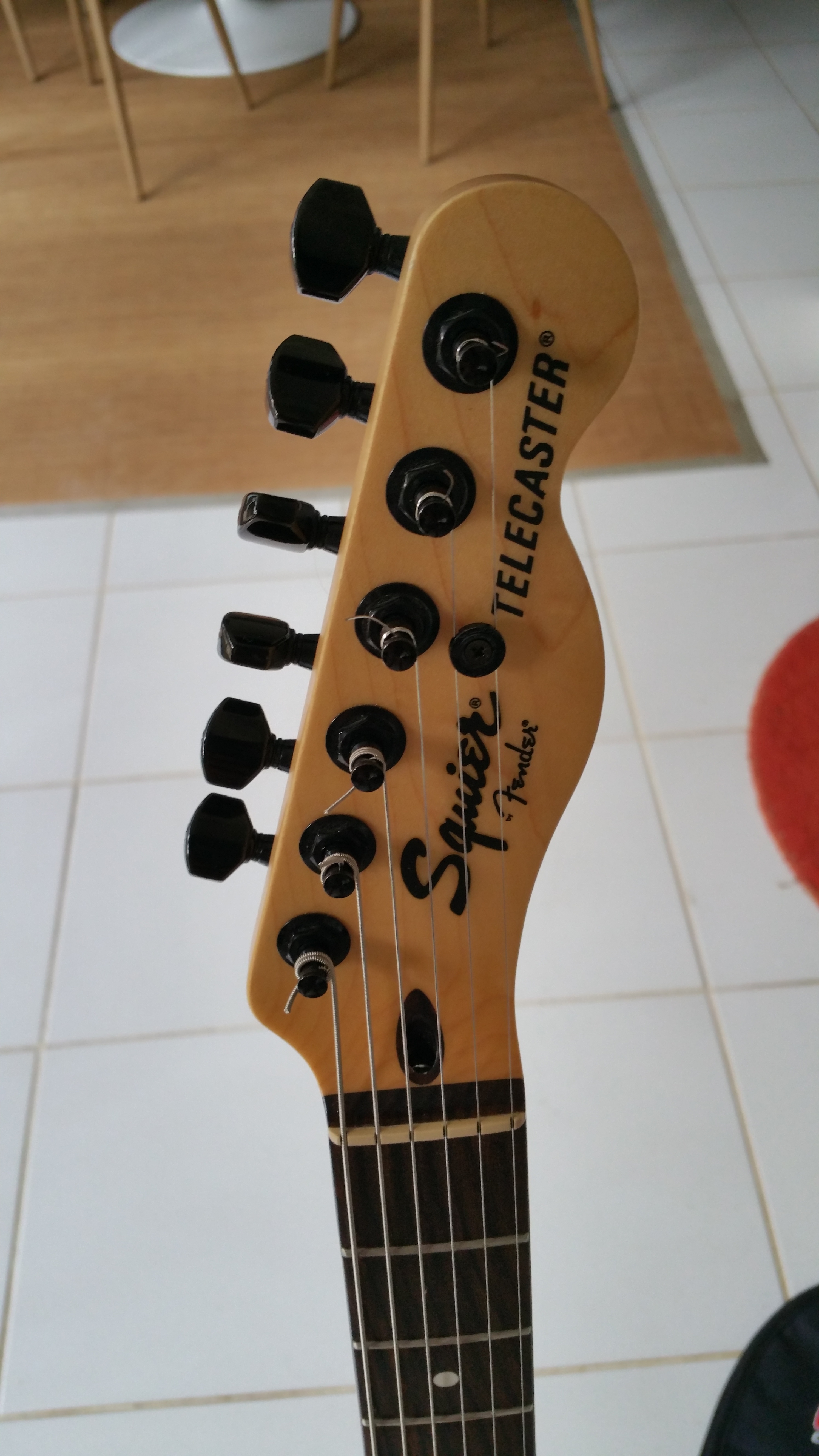 JIM ROOT TELE - Squier Jim Root Tele - Audiofanzine