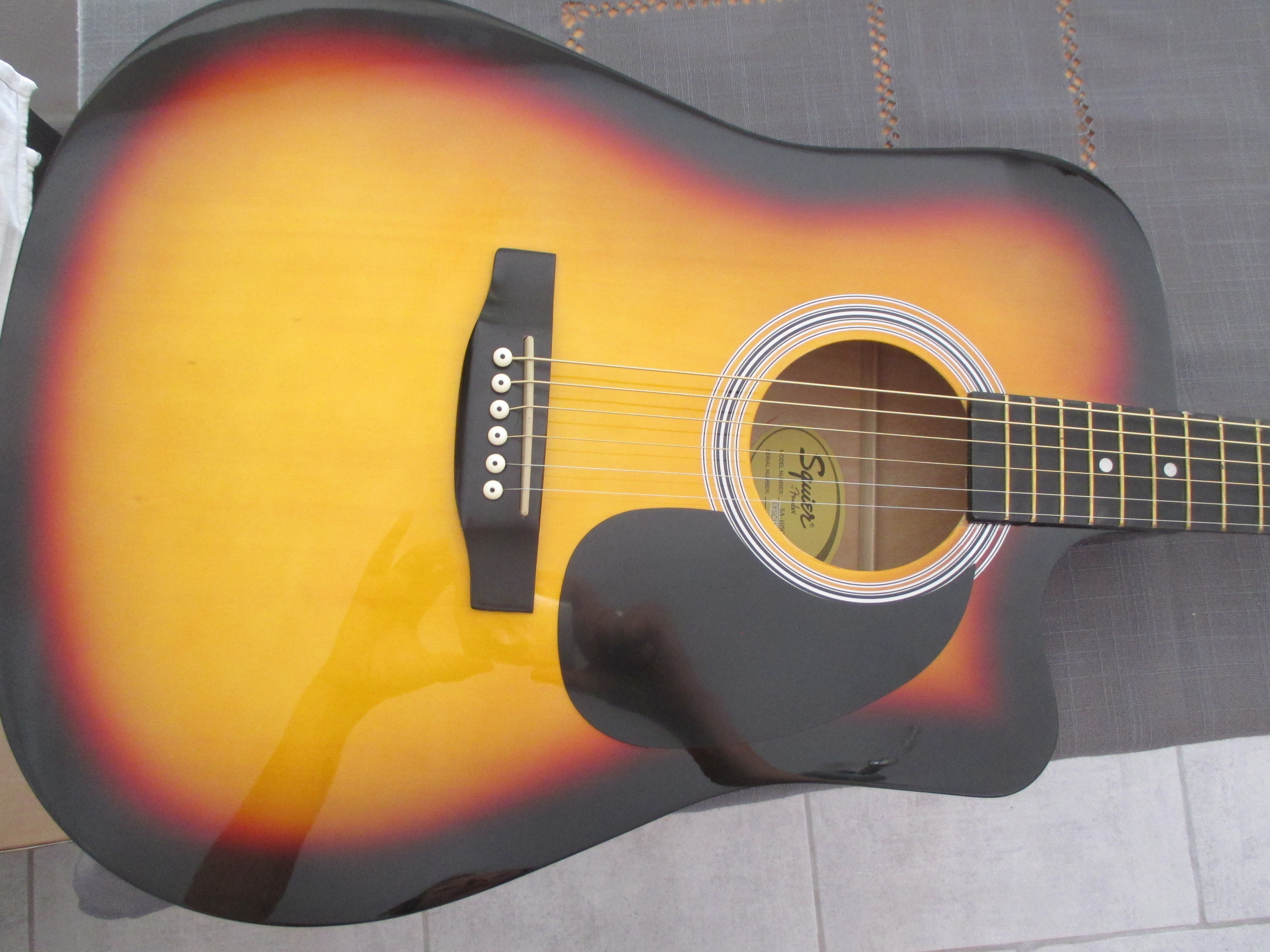 SA-105 - Squier SA-105 - Audiofanzine