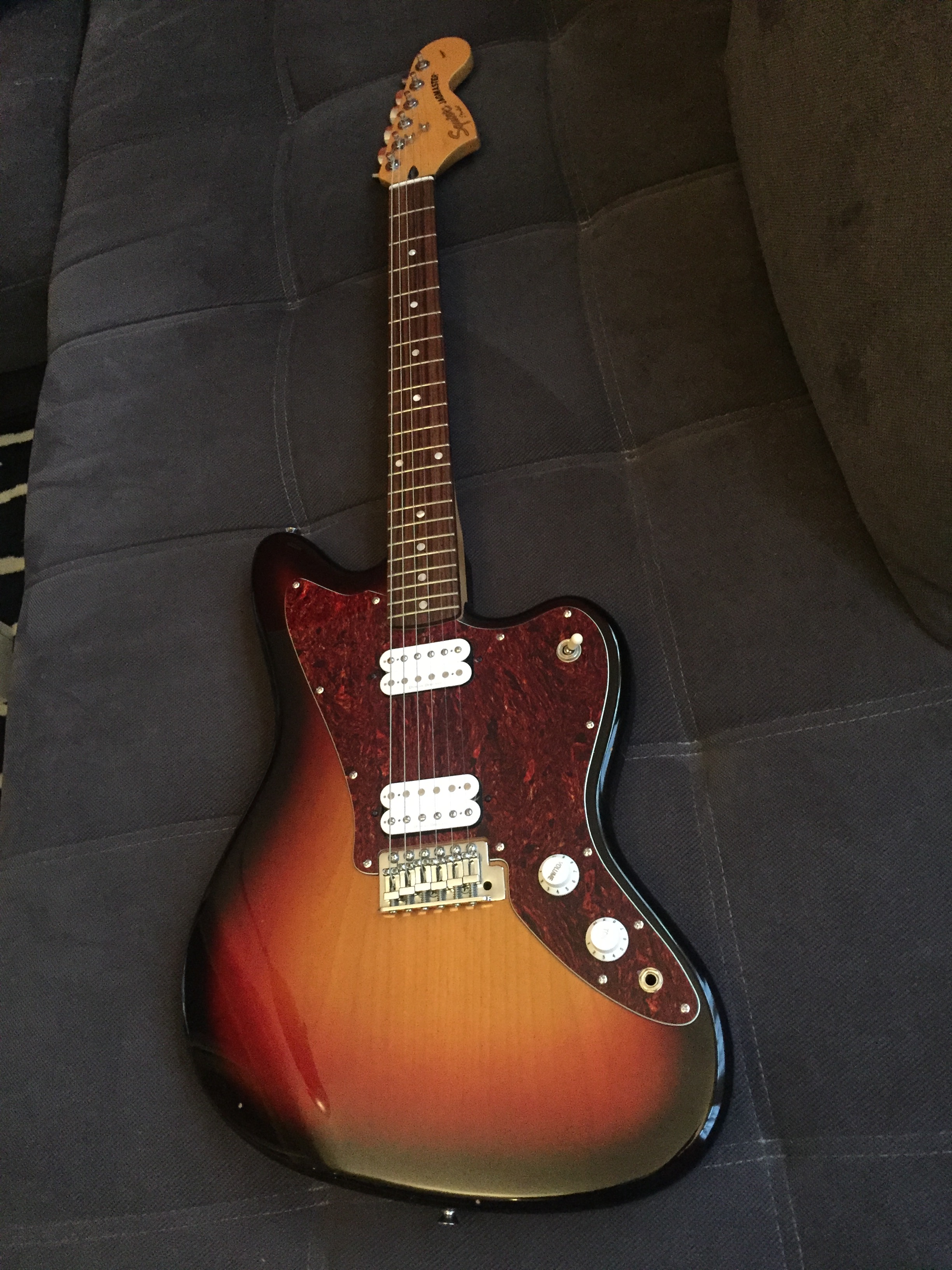 Vintage Modified Jagmaster [2005-2013] Squier - Audiofanzine