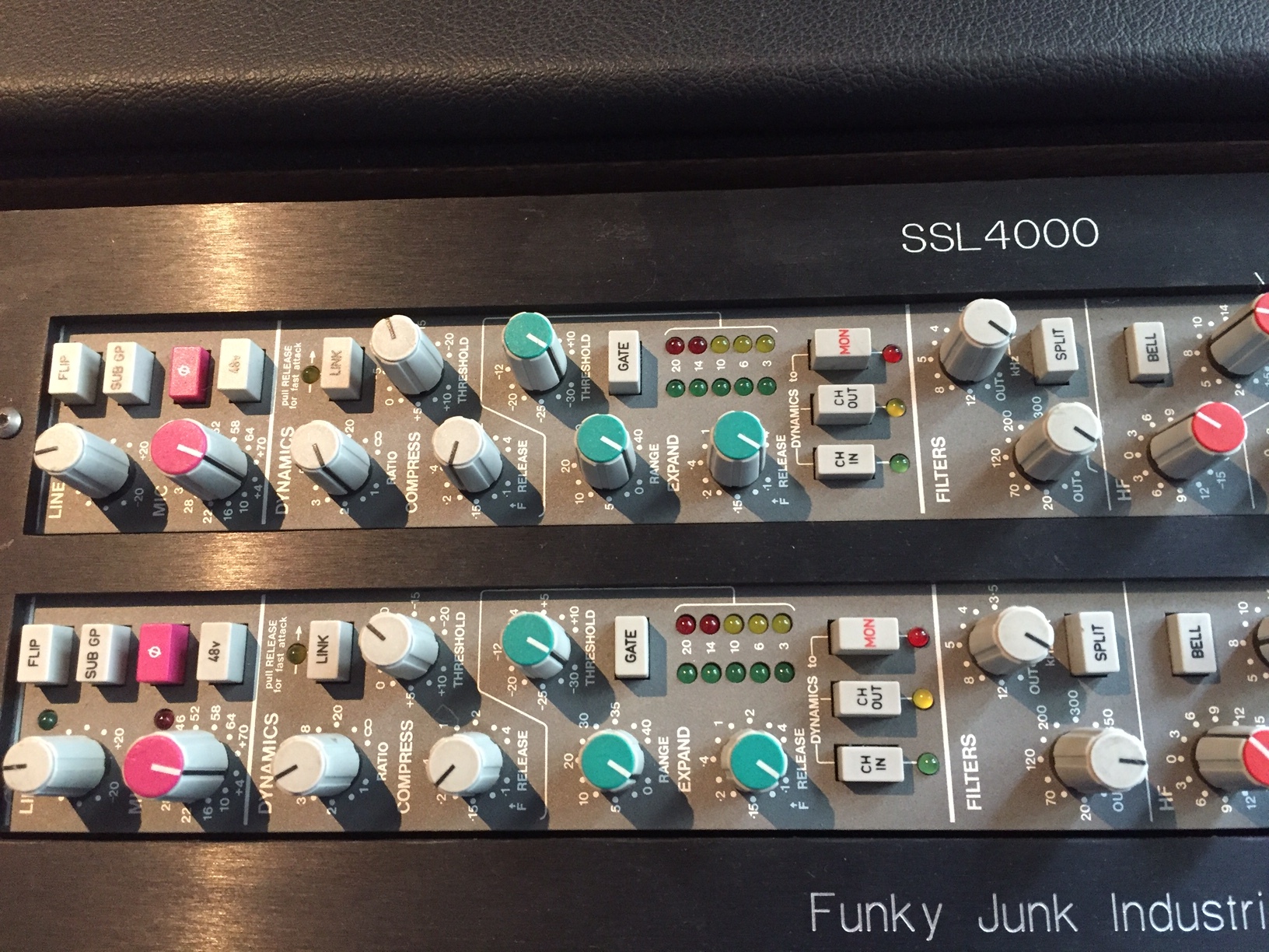 Photo SSL 4000G : SSL 4000G (57280) (#1426676) - Audiofanzine