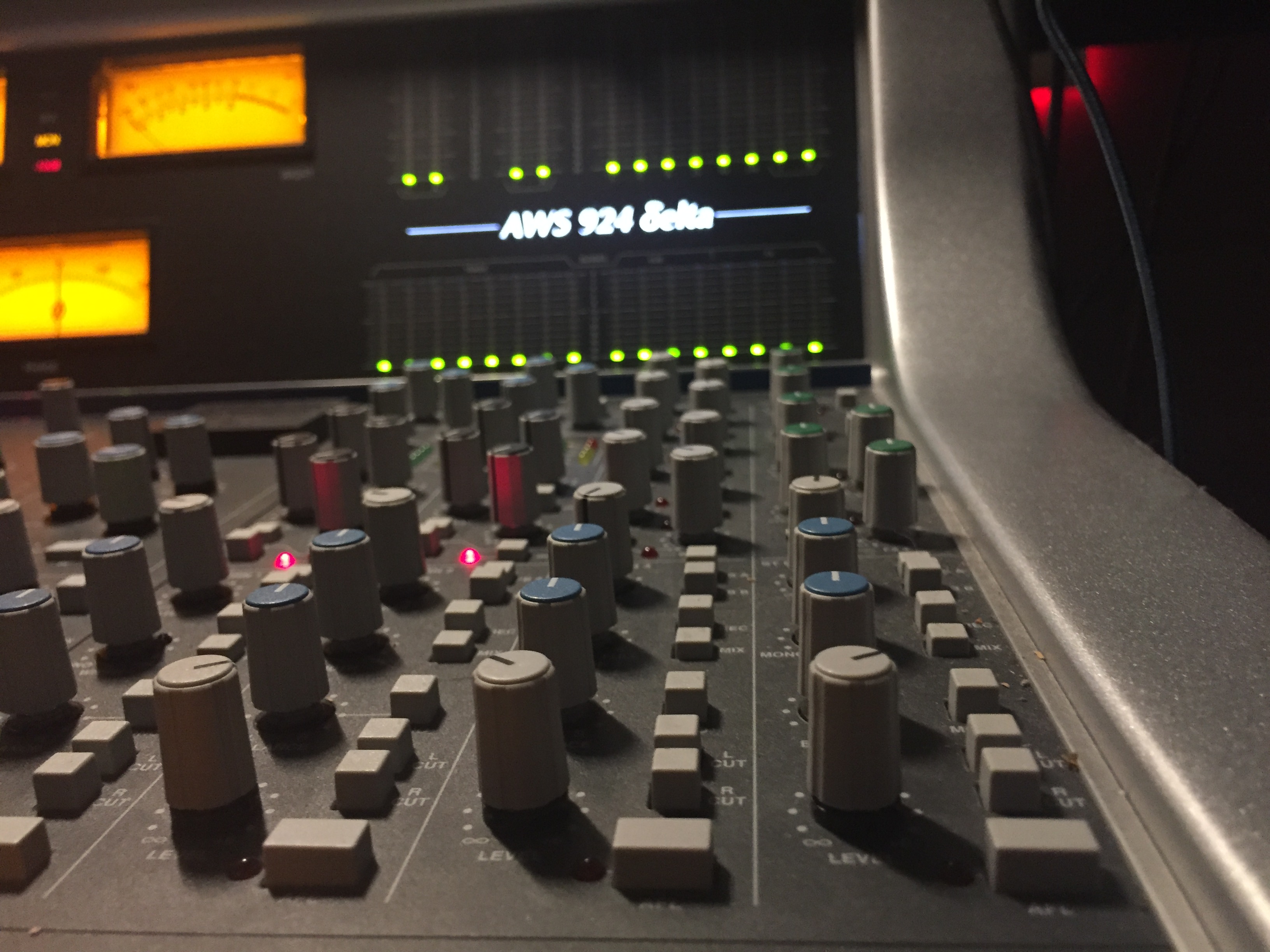 AWS 900 - SSL AWS 900 - Audiofanzine