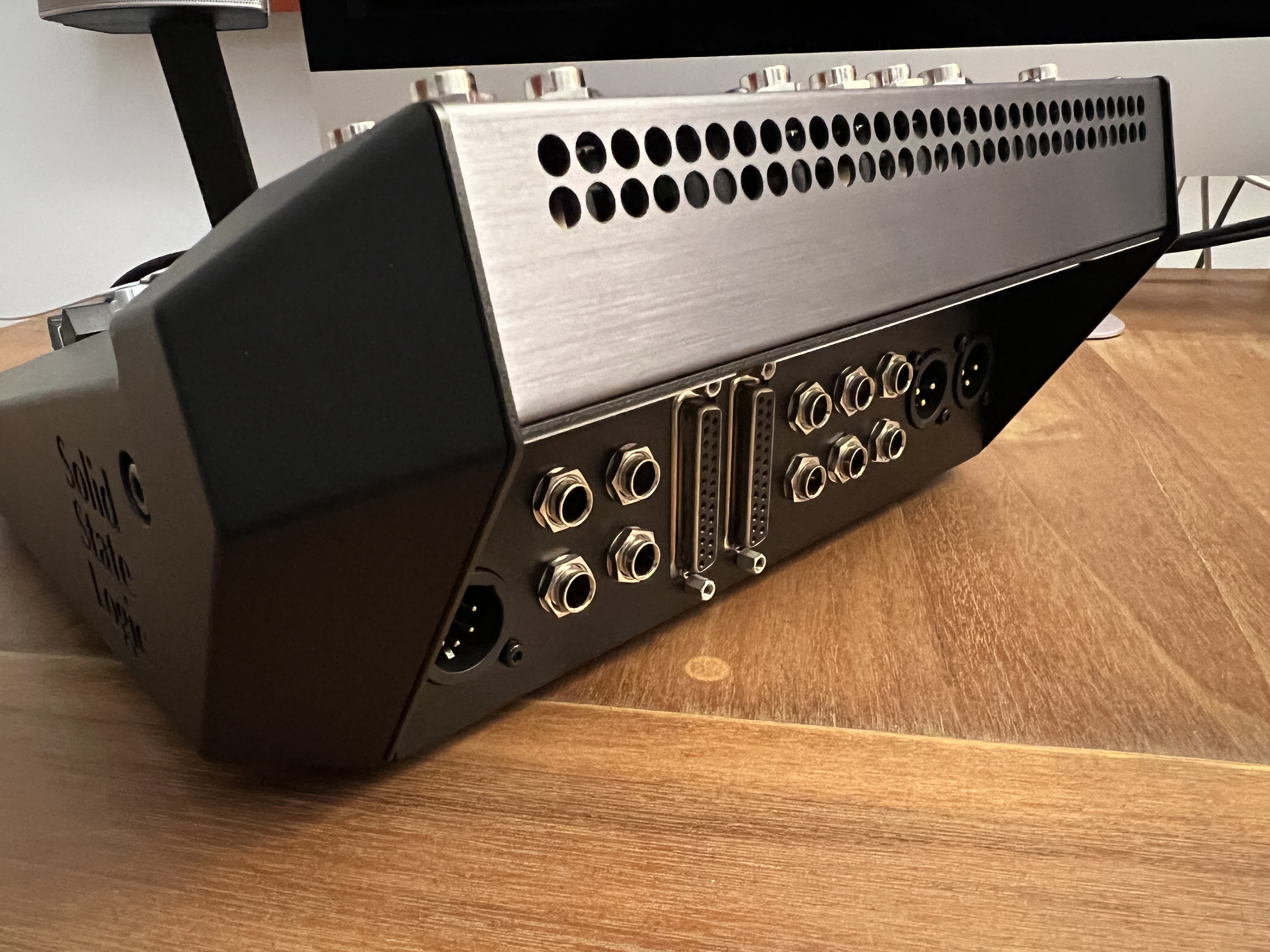 SiX - SSL SiX - Audiofanzine