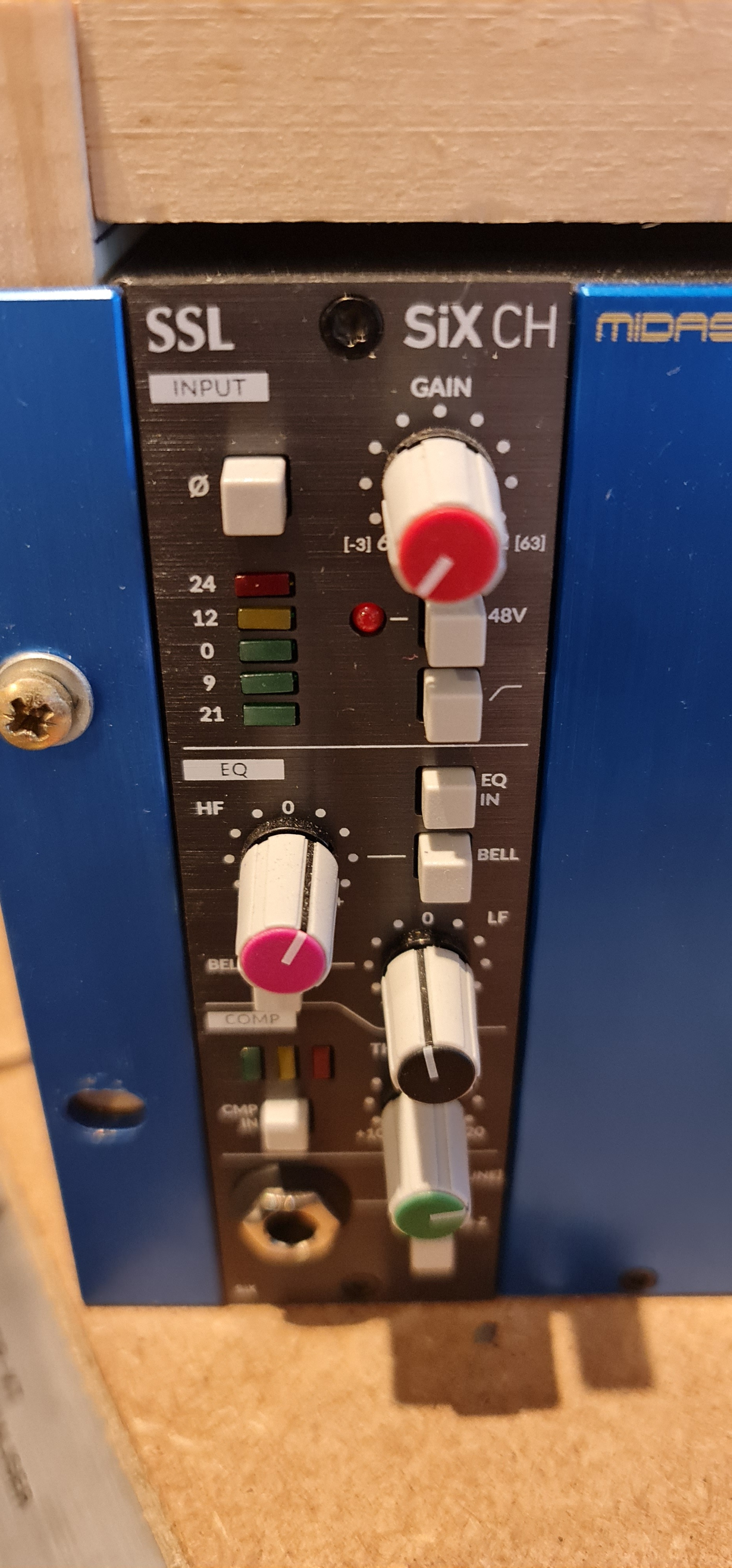 SiX Channel 500 - SSL SiX Channel 500 - Audiofanzine