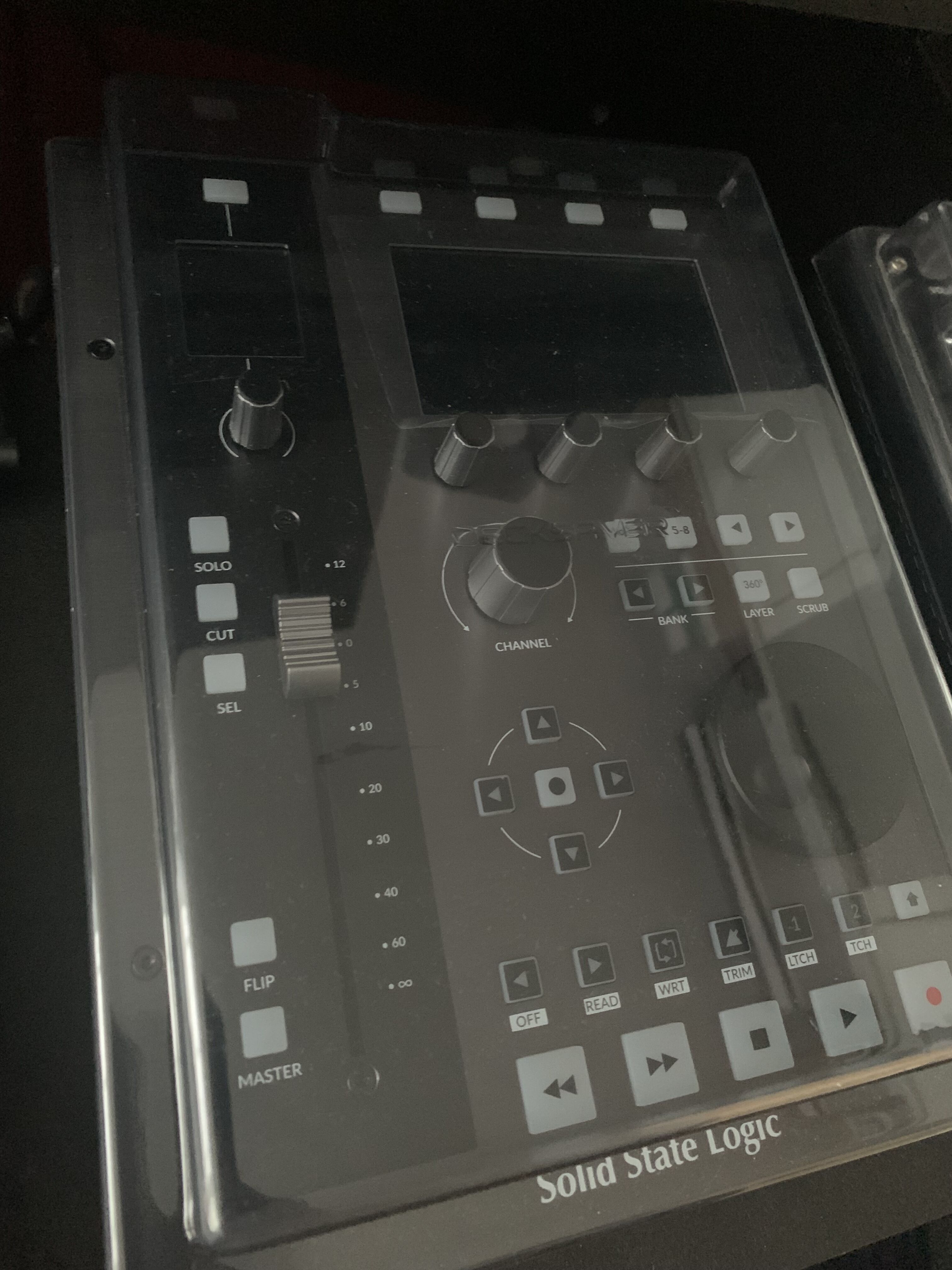 UF1 - SSL UF1 - Audiofanzine