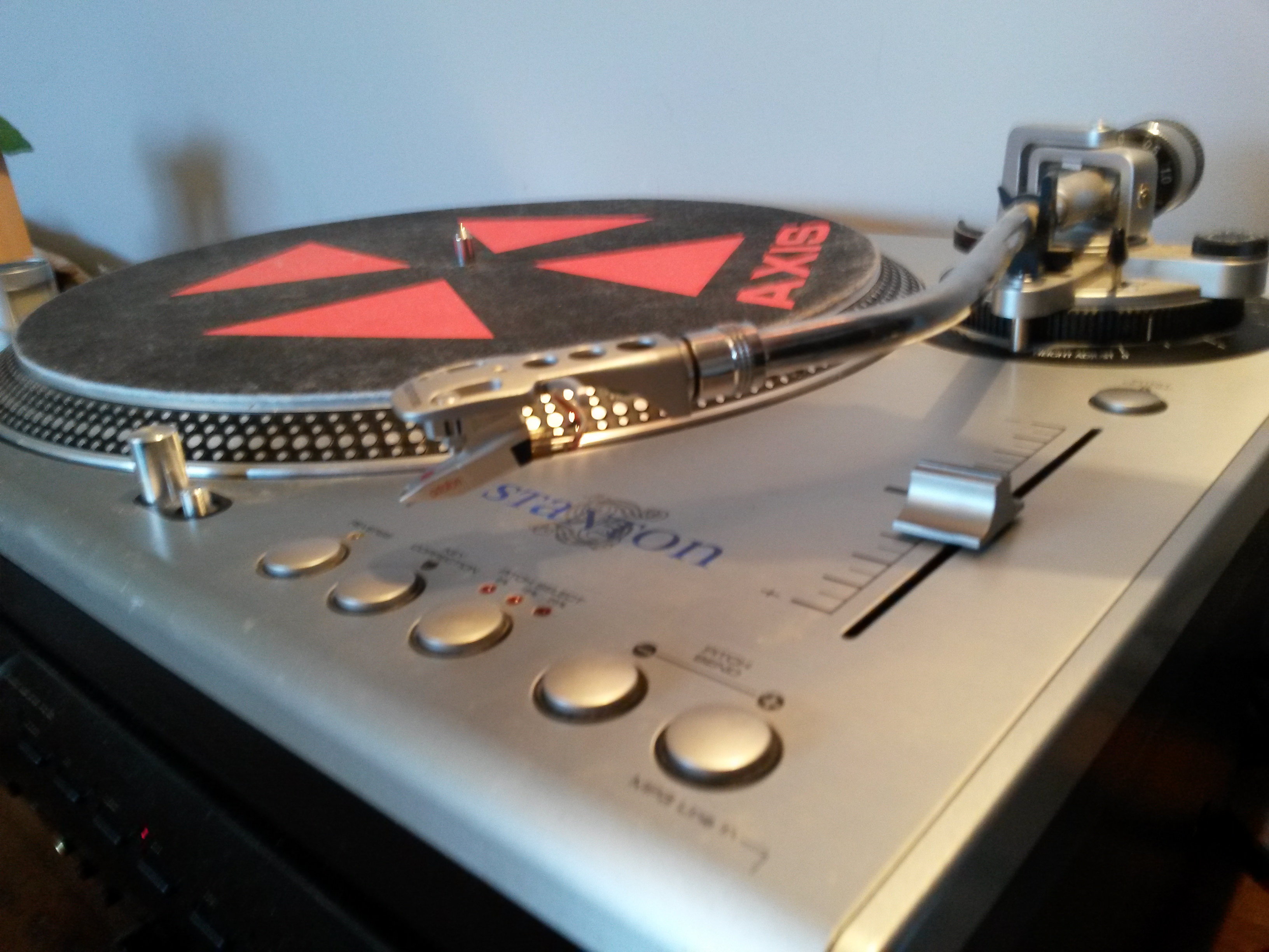 ST-100 - Stanton Magnetics ST-100 - Audiofanzine