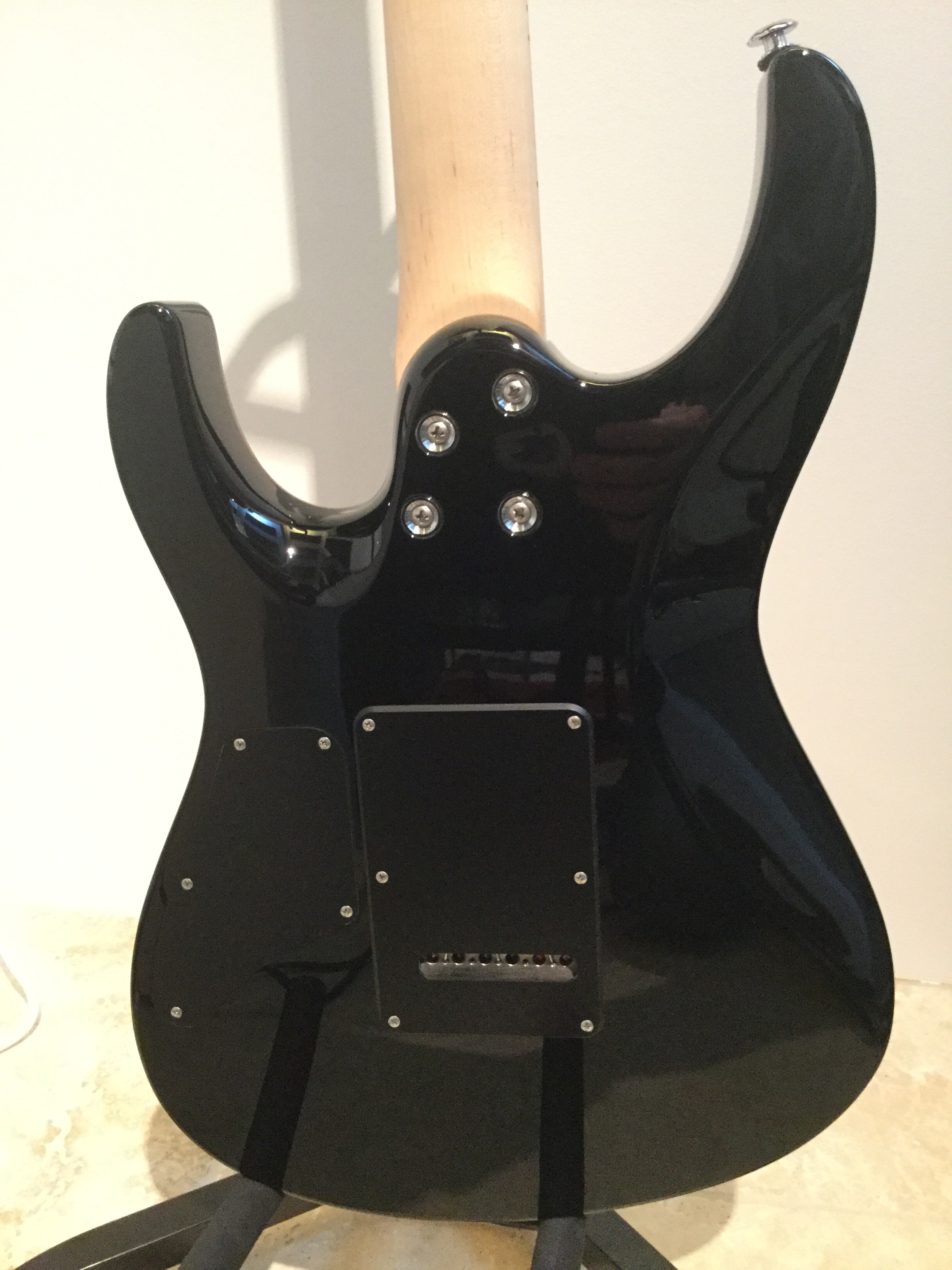 Modern HSH - Suhr Modern HSH - Audiofanzine