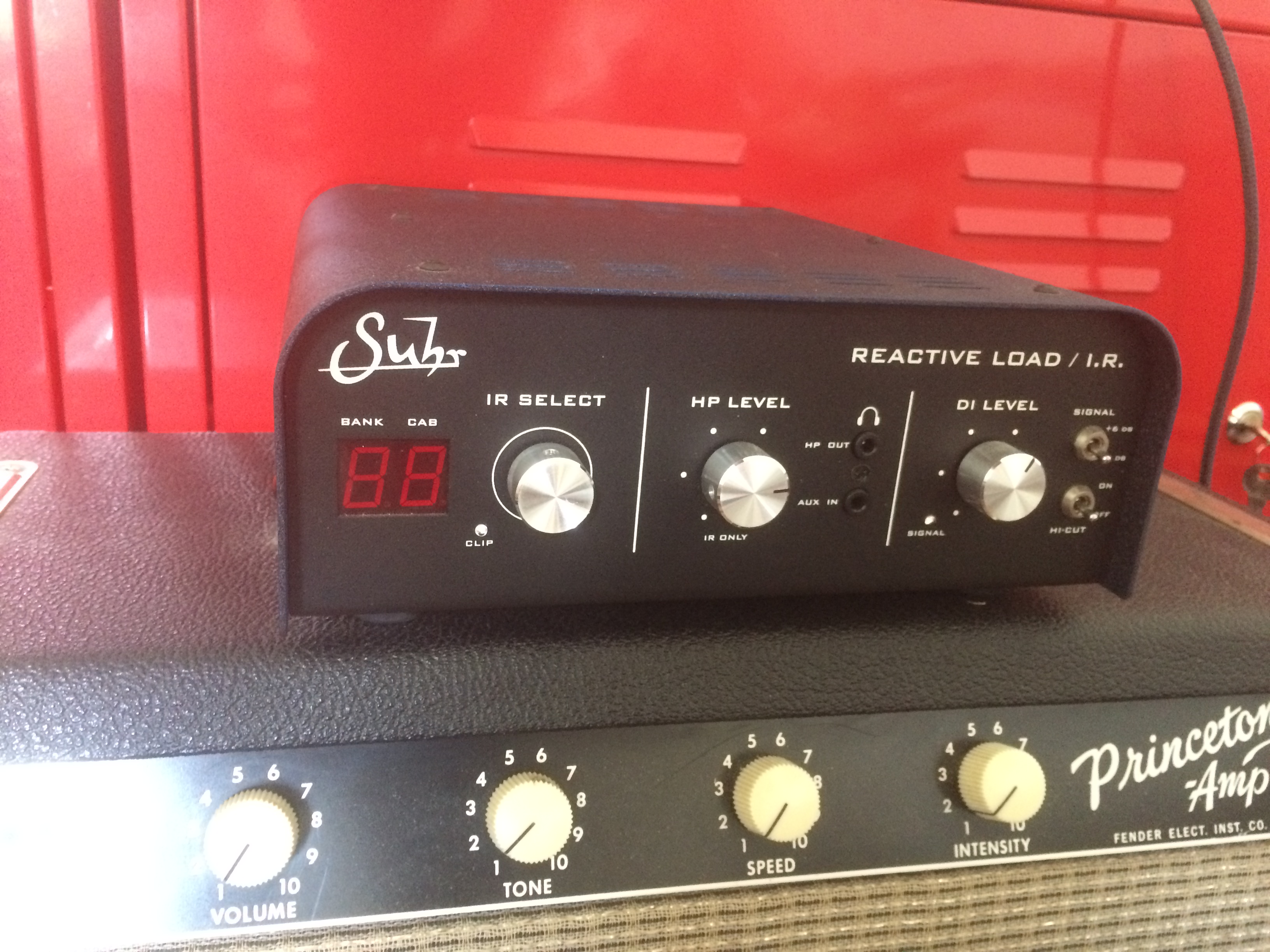 Reactive Load IR - Suhr Reactive Load IR - Audiofanzine