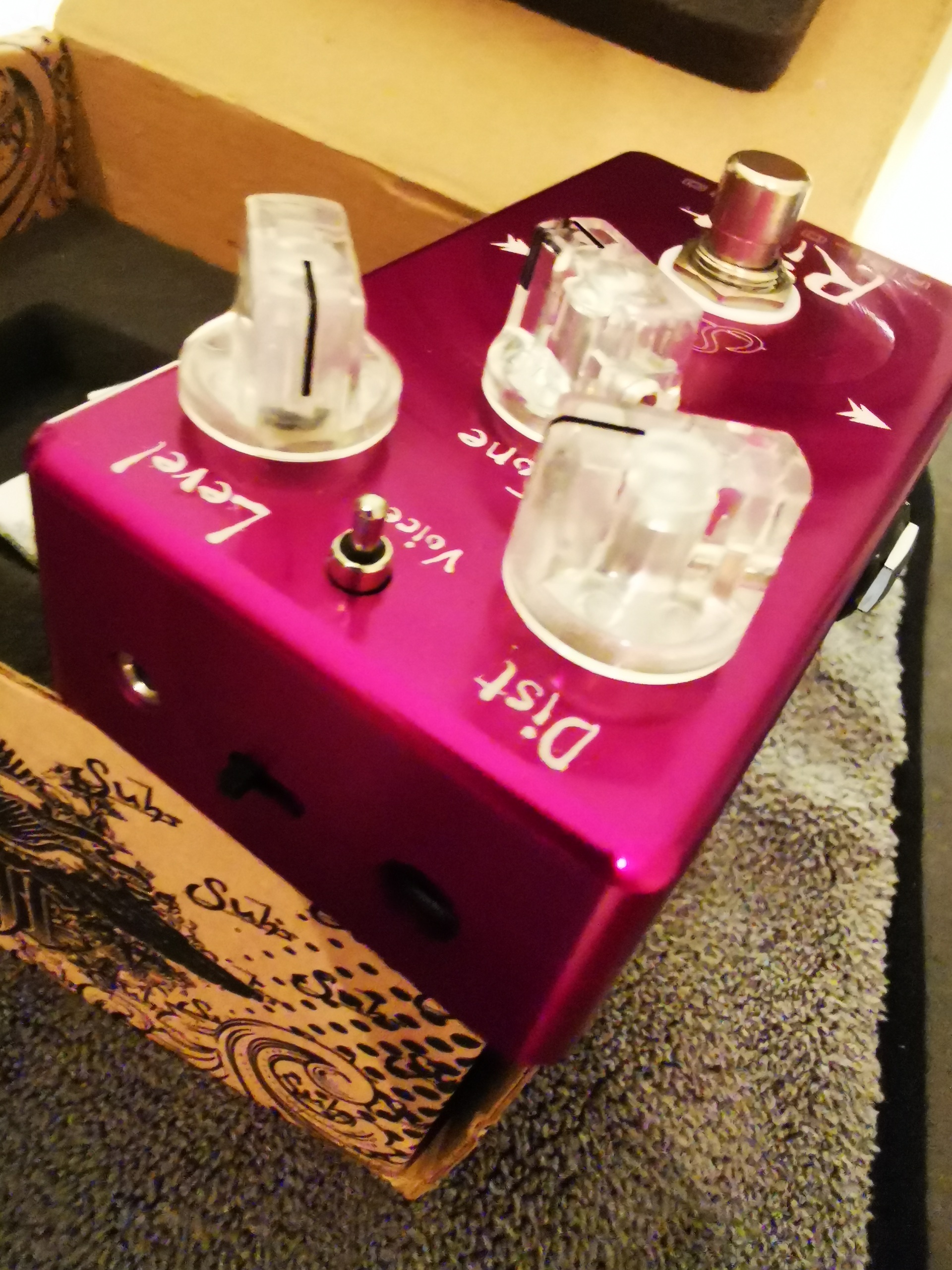 Riot Reloaded - Suhr Riot Reloaded - Audiofanzine