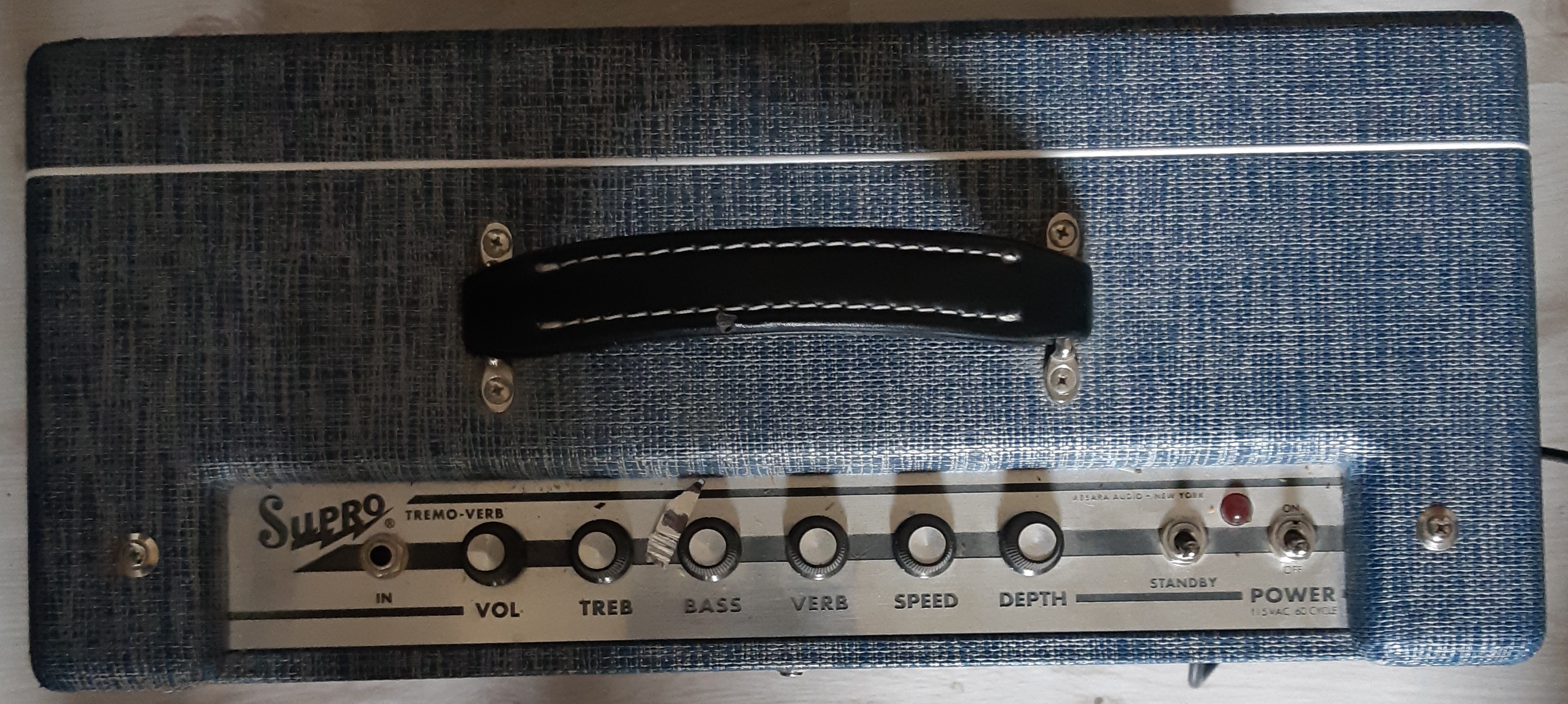 1622RT Tremo-Verb - Supro 1622RT Tremo-Verb - Audiofanzine