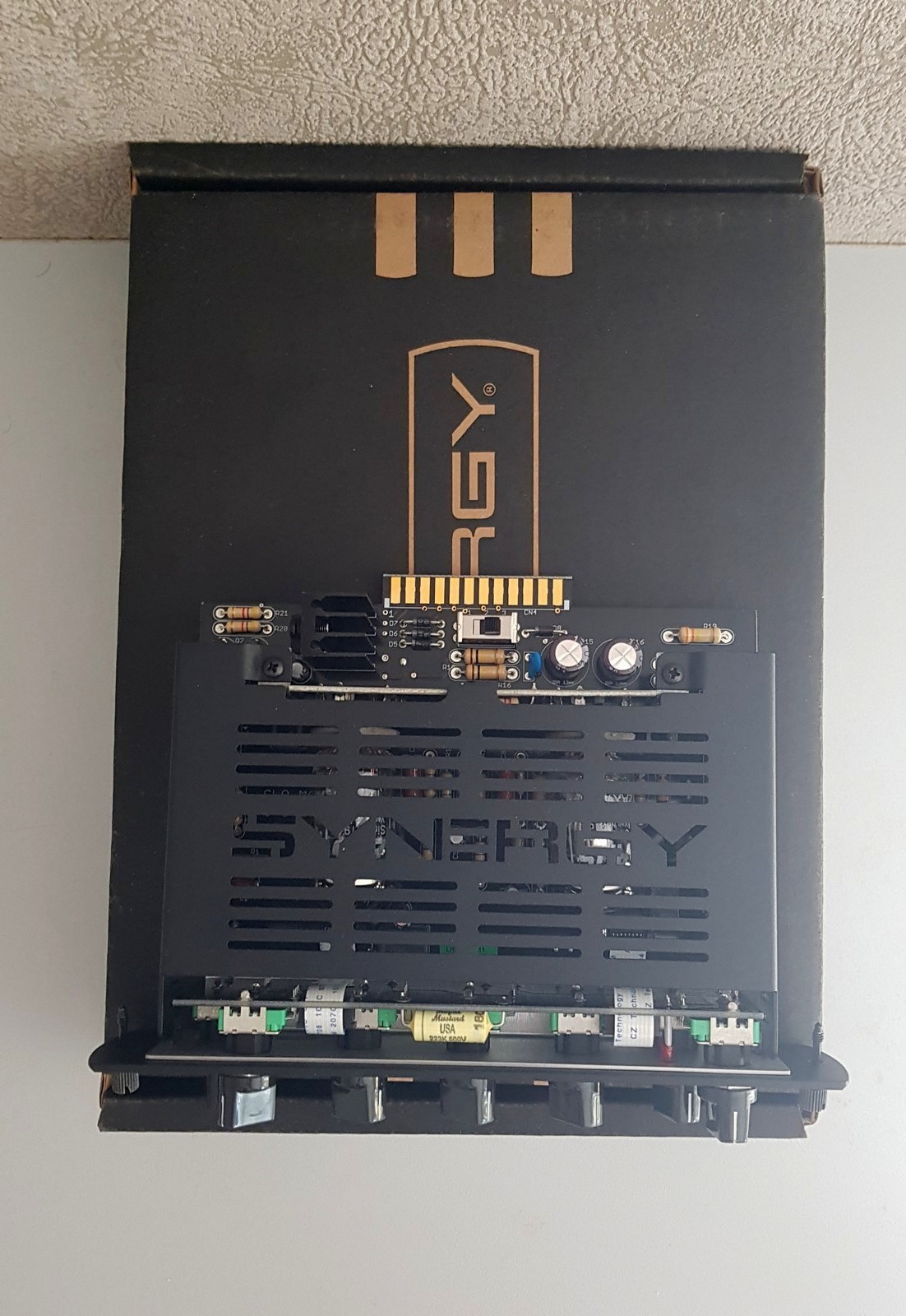 Soldano SLO Pre-amp - Synergy Amps Soldano SLO Pre-amp - Audiofanzine