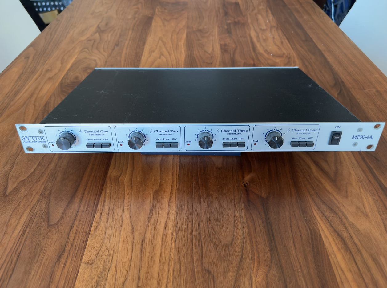 MPX-4A - Sytek Audio Systems MPX-4A - Audiofanzine