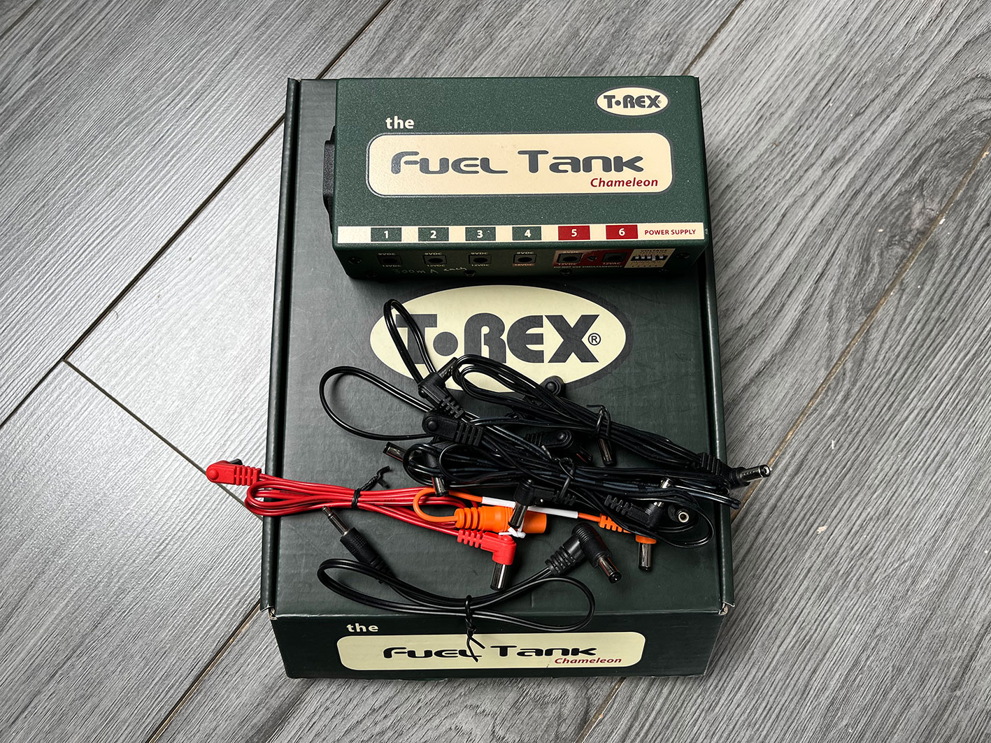 Fuel Tank Chameleon - T-Rex Engineering Fuel Tank Chameleon - Audiofanzine