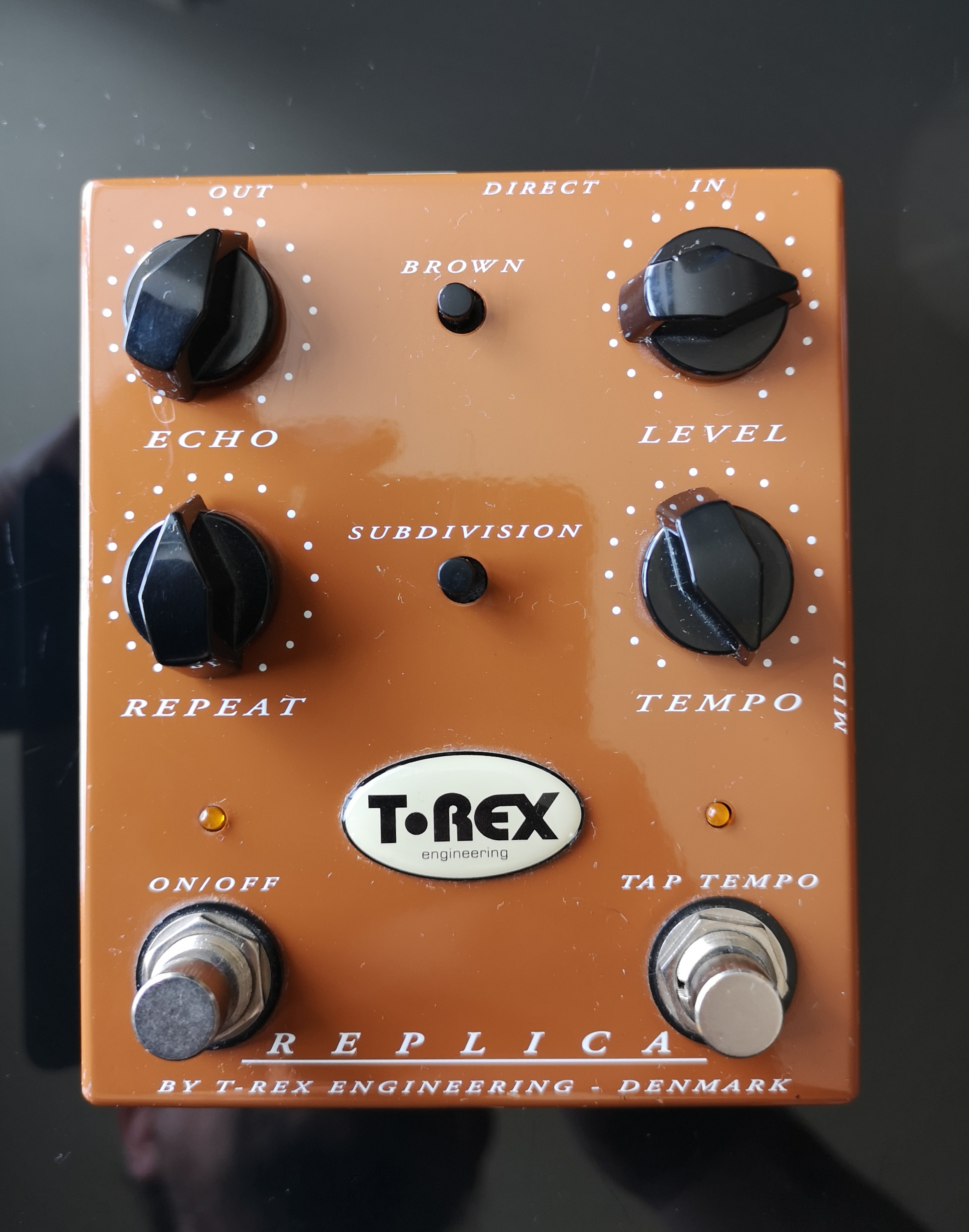 Replica - T-Rex Engineering Replica - Audiofanzine