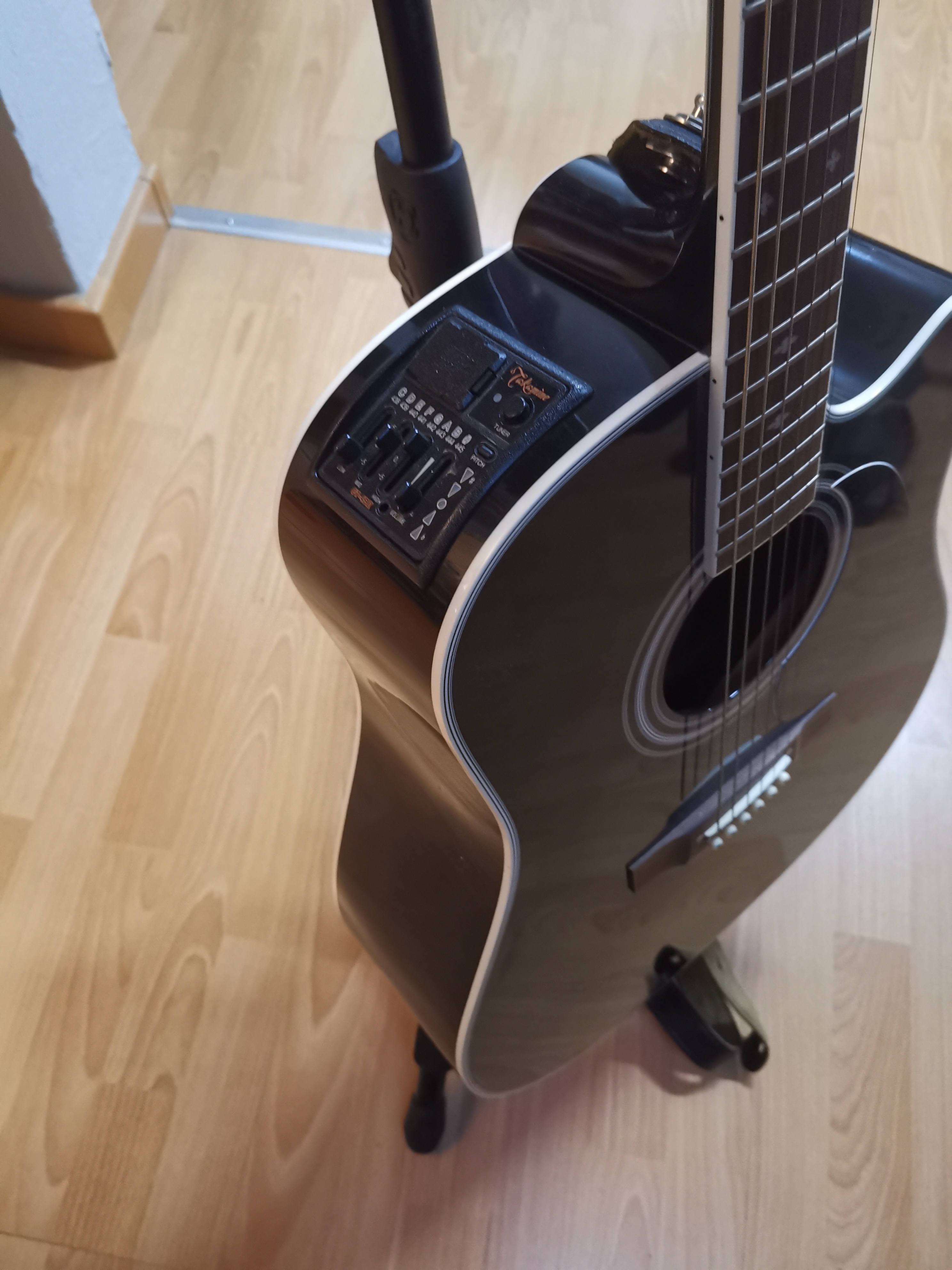 EF341SC - Takamine EF341SC - Audiofanzine