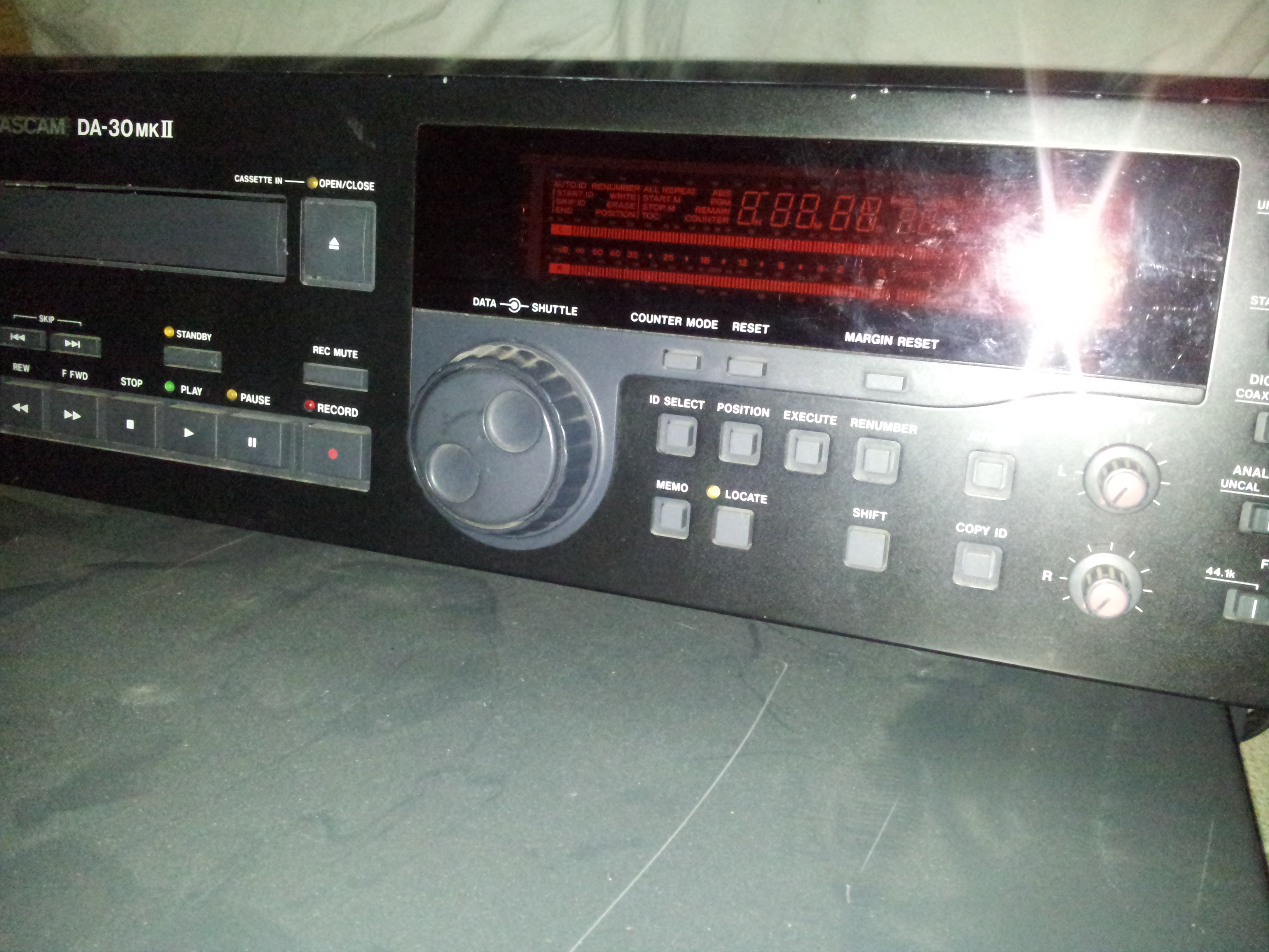 DA-30 MKII - Tascam DA-30 MKII - Audiofanzine