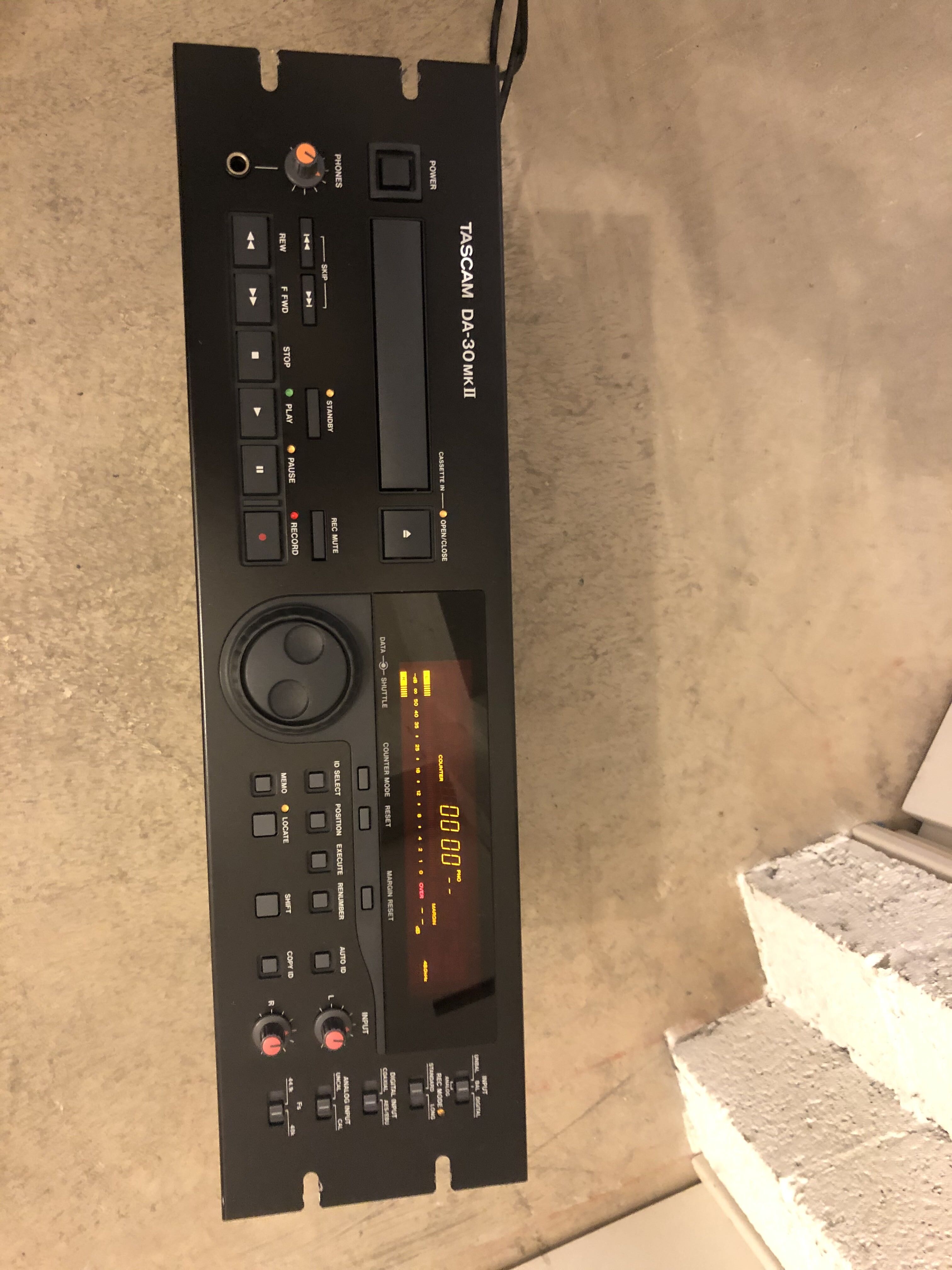 DA-30 MKII - Tascam DA-30 MKII - Audiofanzine