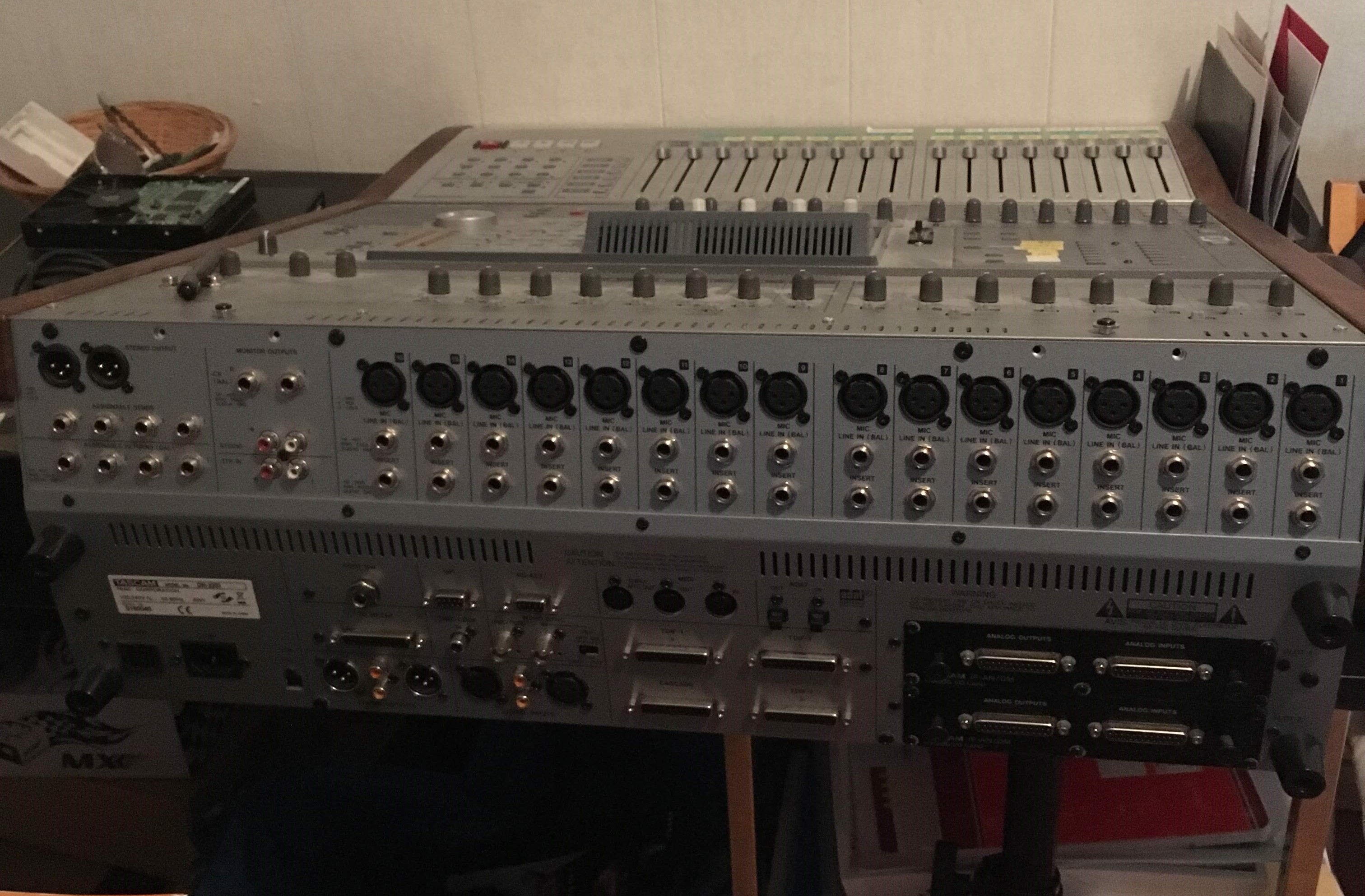 DM-3200 - Tascam DM-3200 - Audiofanzine