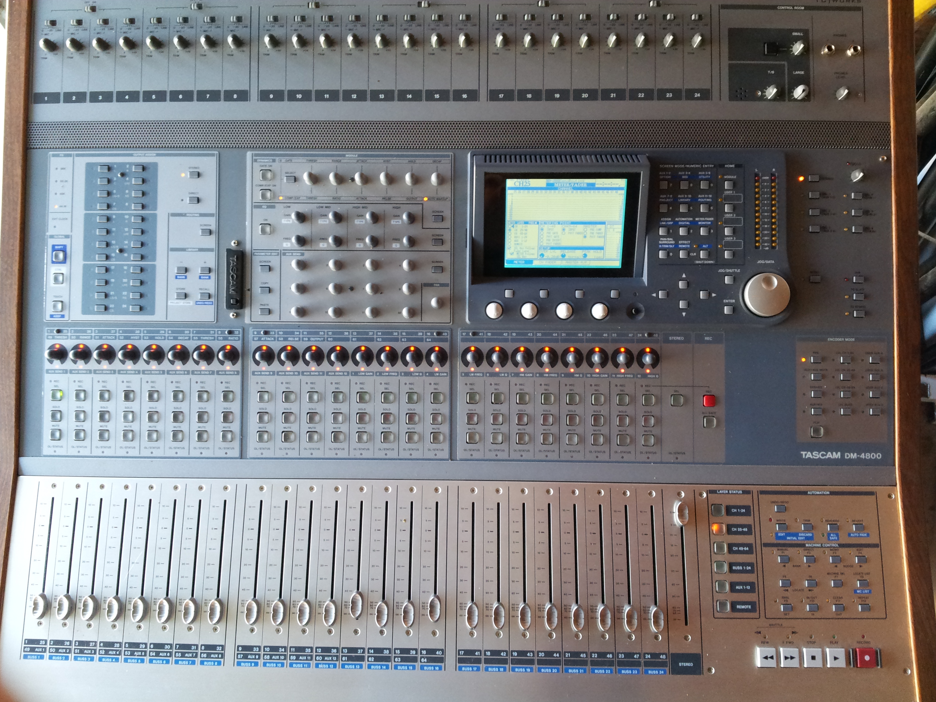 Photo Tascam DM-4800 : Tascam DM-4800 (68226) (#726848) - Audiofanzine