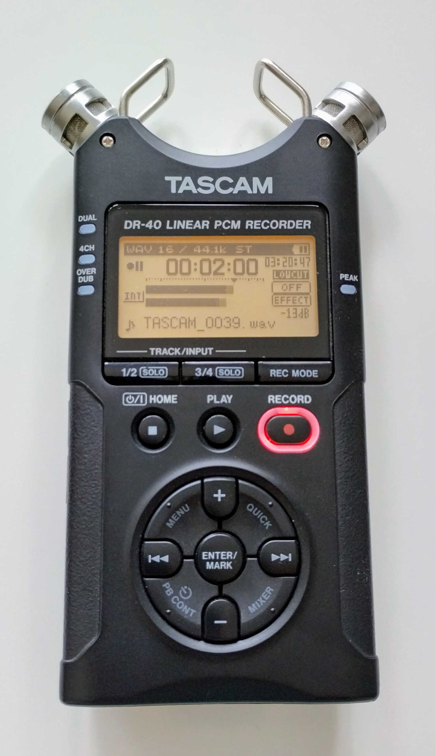 DR-40 - Tascam DR-40 - Audiofanzine