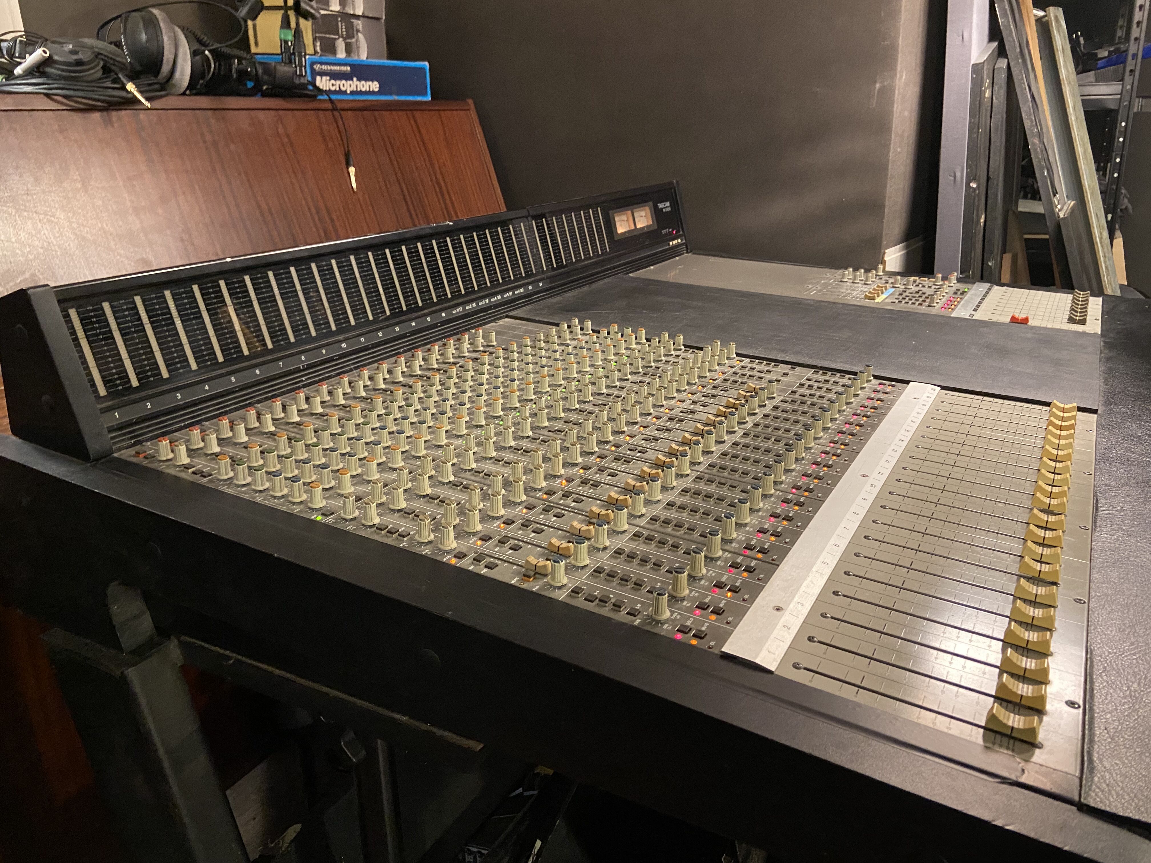 M-3500 - Tascam M-3500 - Audiofanzine