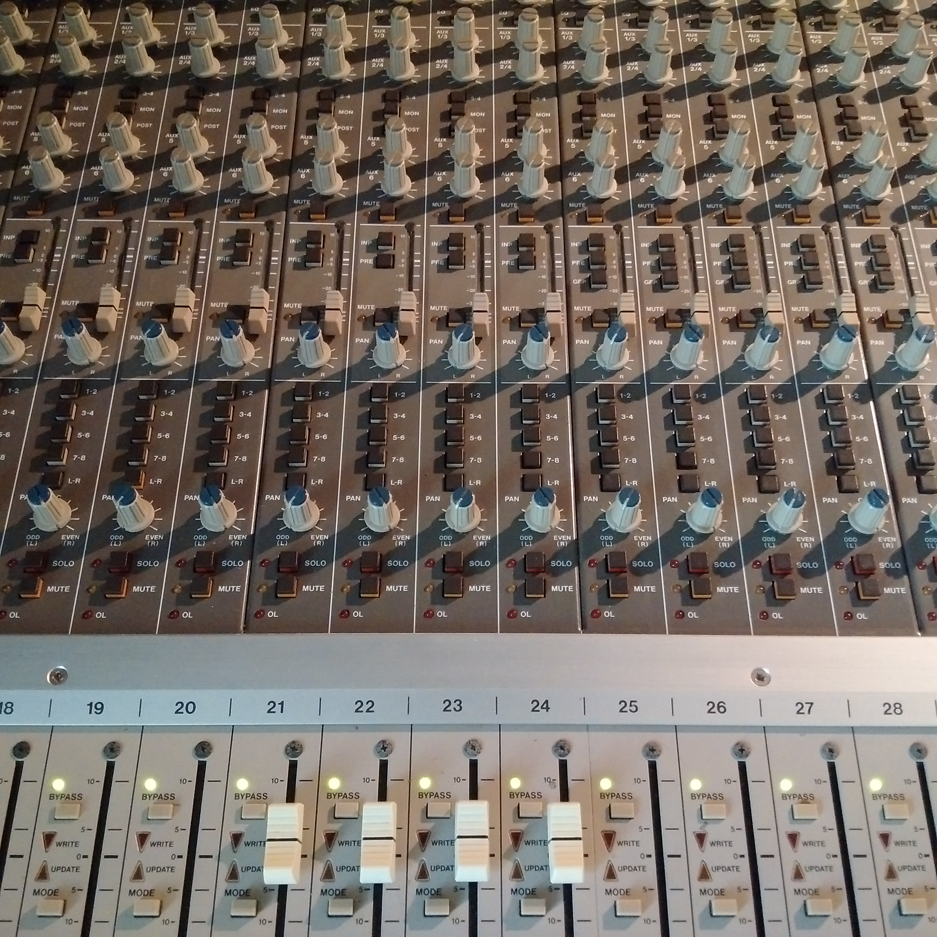 M-3700 - Tascam M-3700 - Audiofanzine