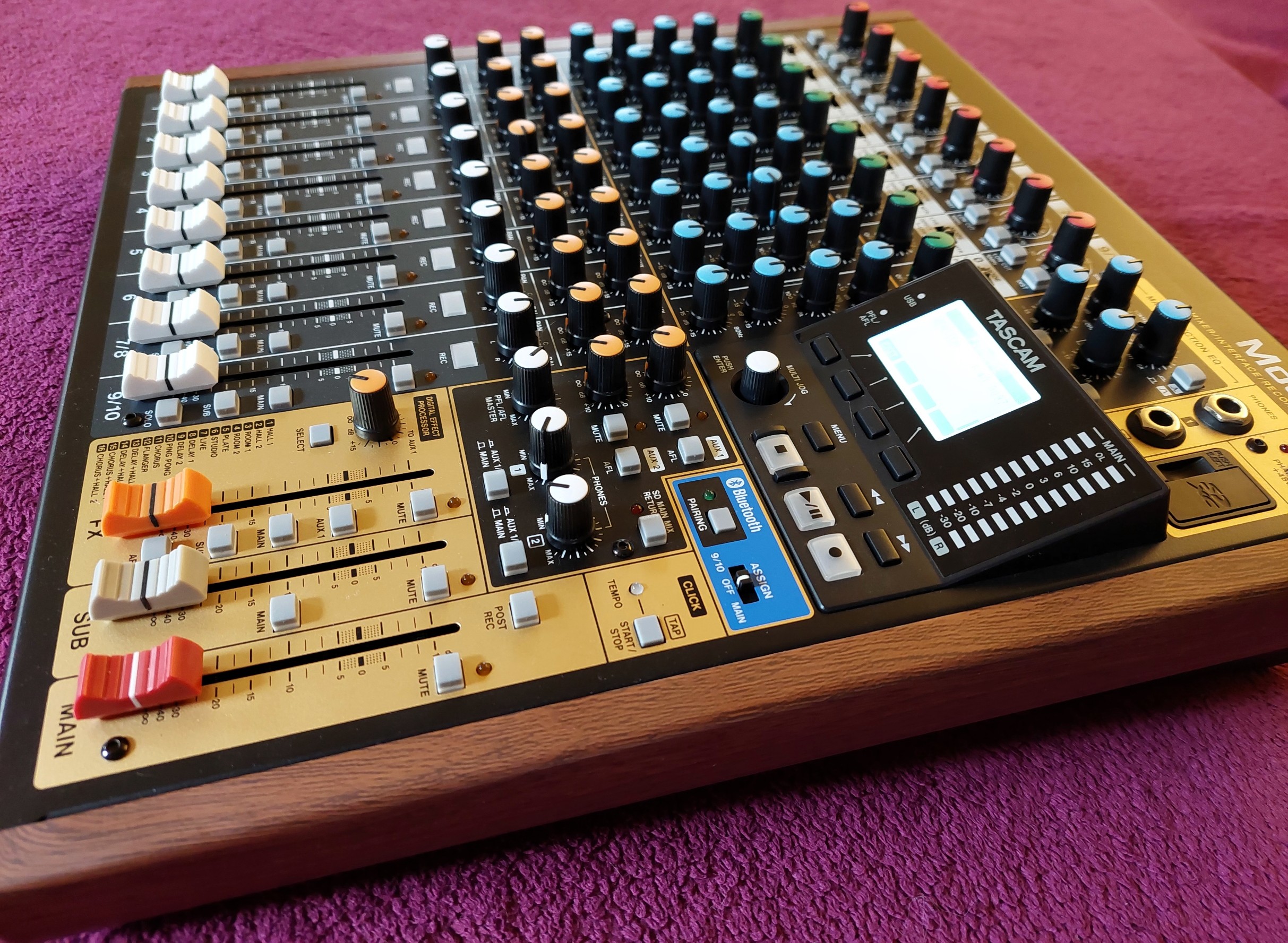 Model 12 - Tascam Model 12 - Audiofanzine