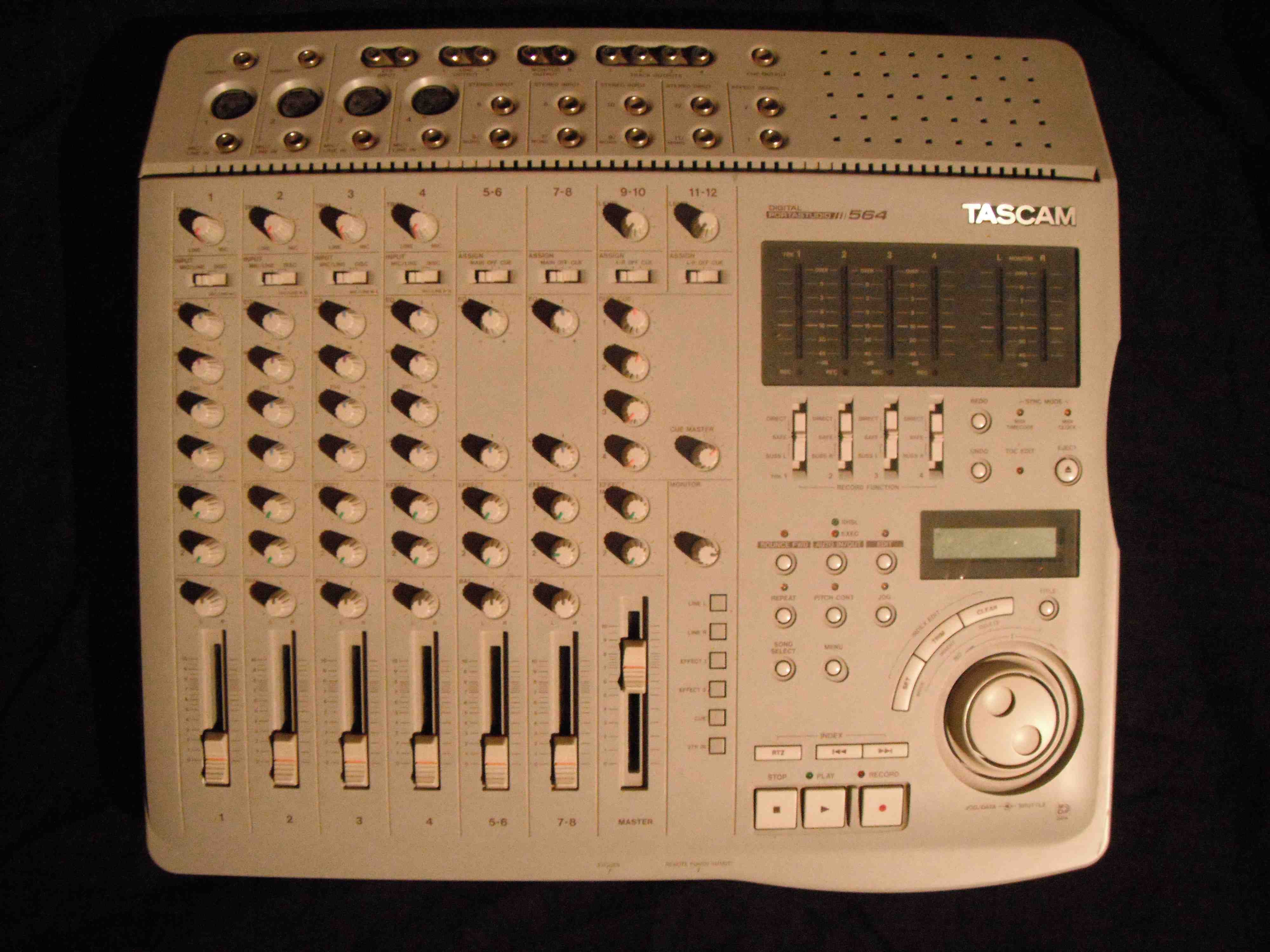 Tascam Portastudio 564 image (#270952) - Audiofanzine