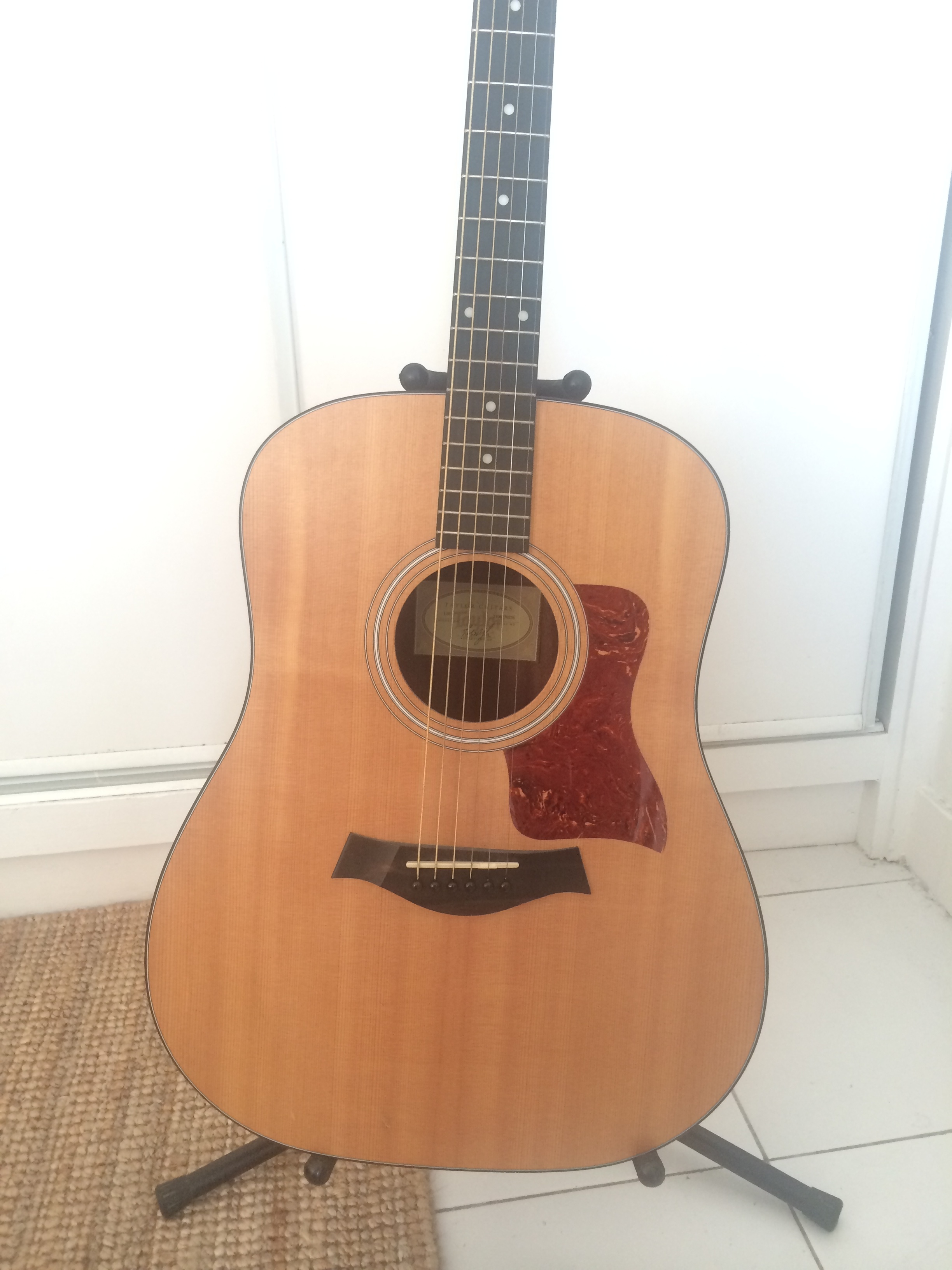 Photo Taylor 110 Taylor 110 20181 1133318 Audiofanzine