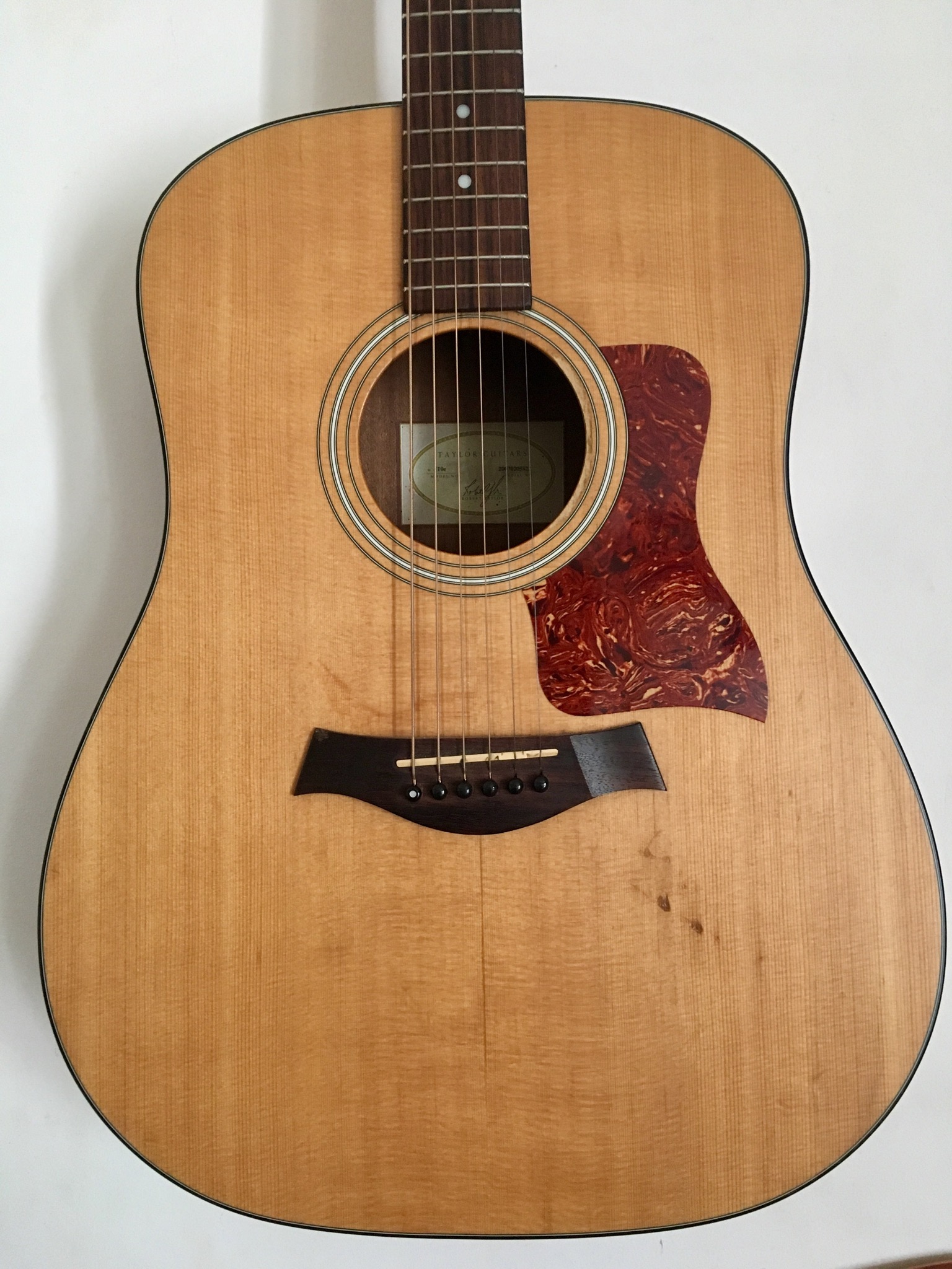 110E - Taylor 110e - Audiofanzine