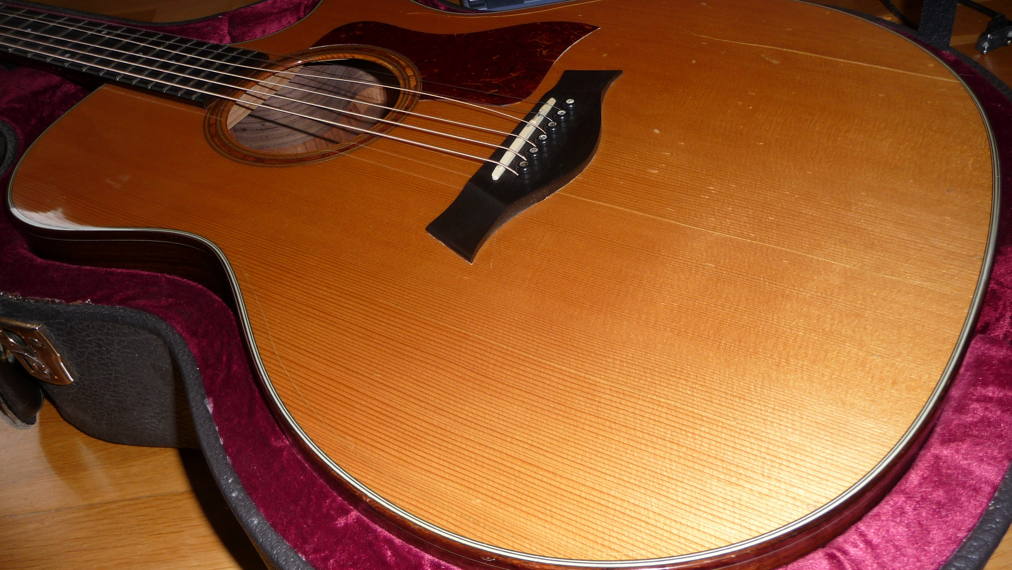 714CE - NATURAL - Taylor 714ce - Natural - Audiofanzine