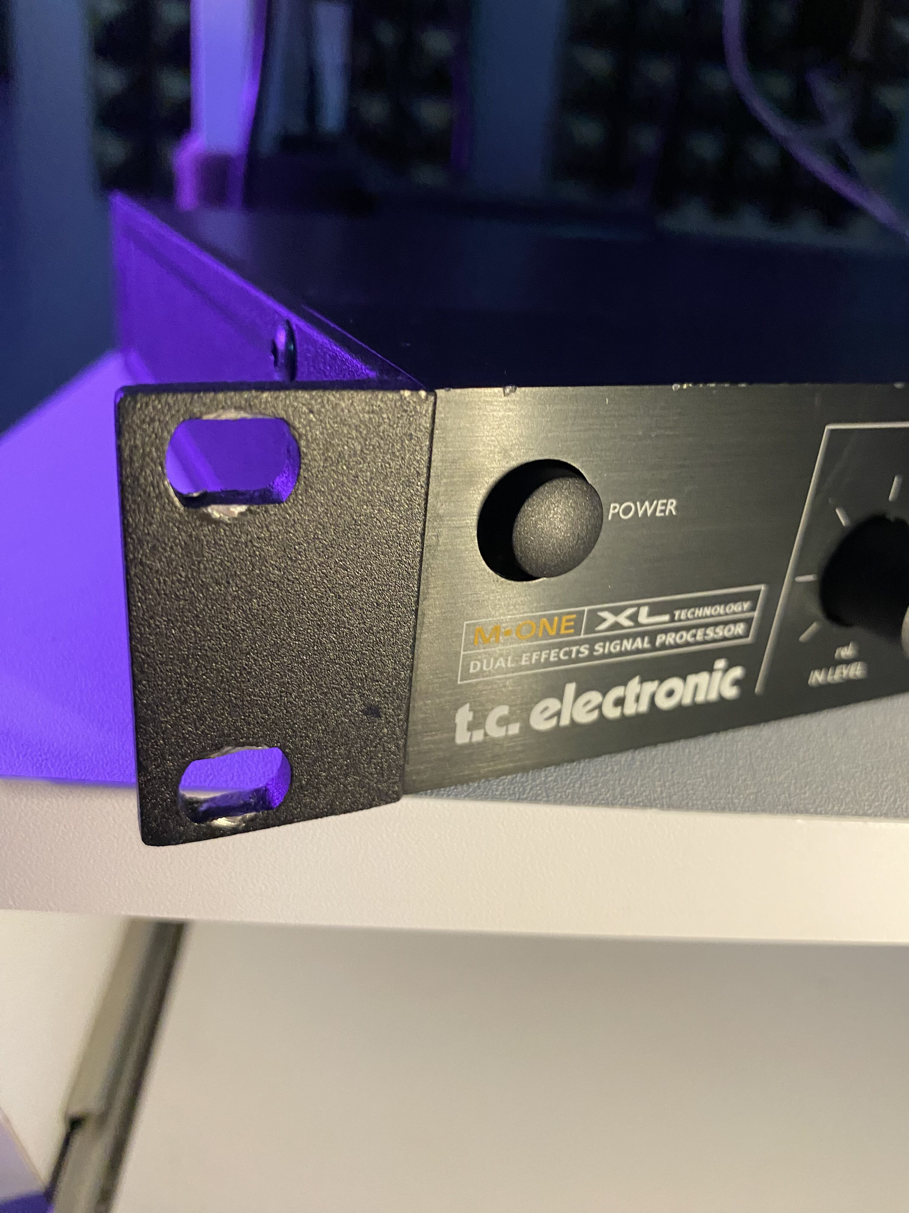 M-One XL - TC Electronic M-One XL - Audiofanzine