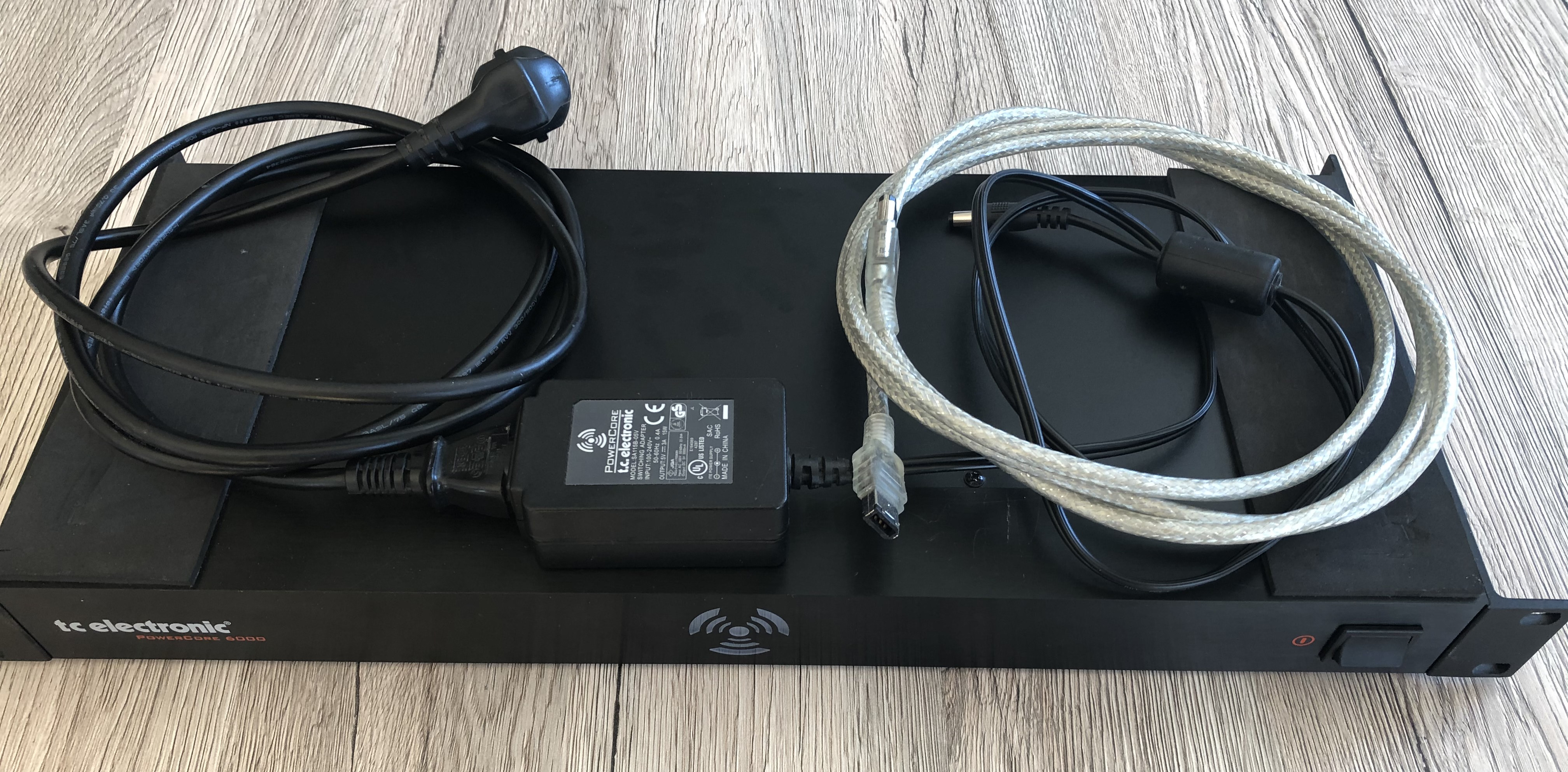 PowerCore 6000 - TC Electronic PowerCore 6000 - Audiofanzine