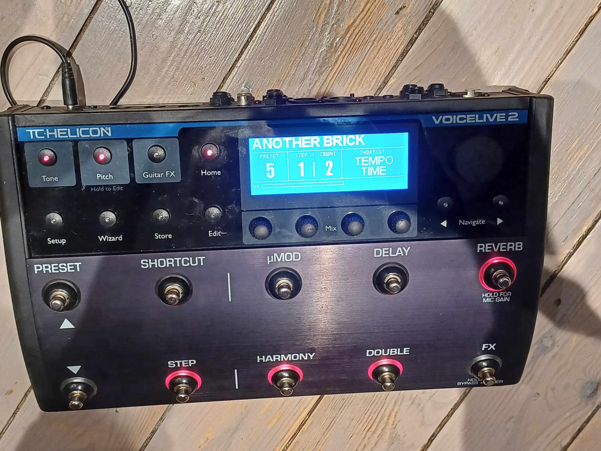 VoiceLive 2 - TC-Helicon VoiceLive 2 - Audiofanzine