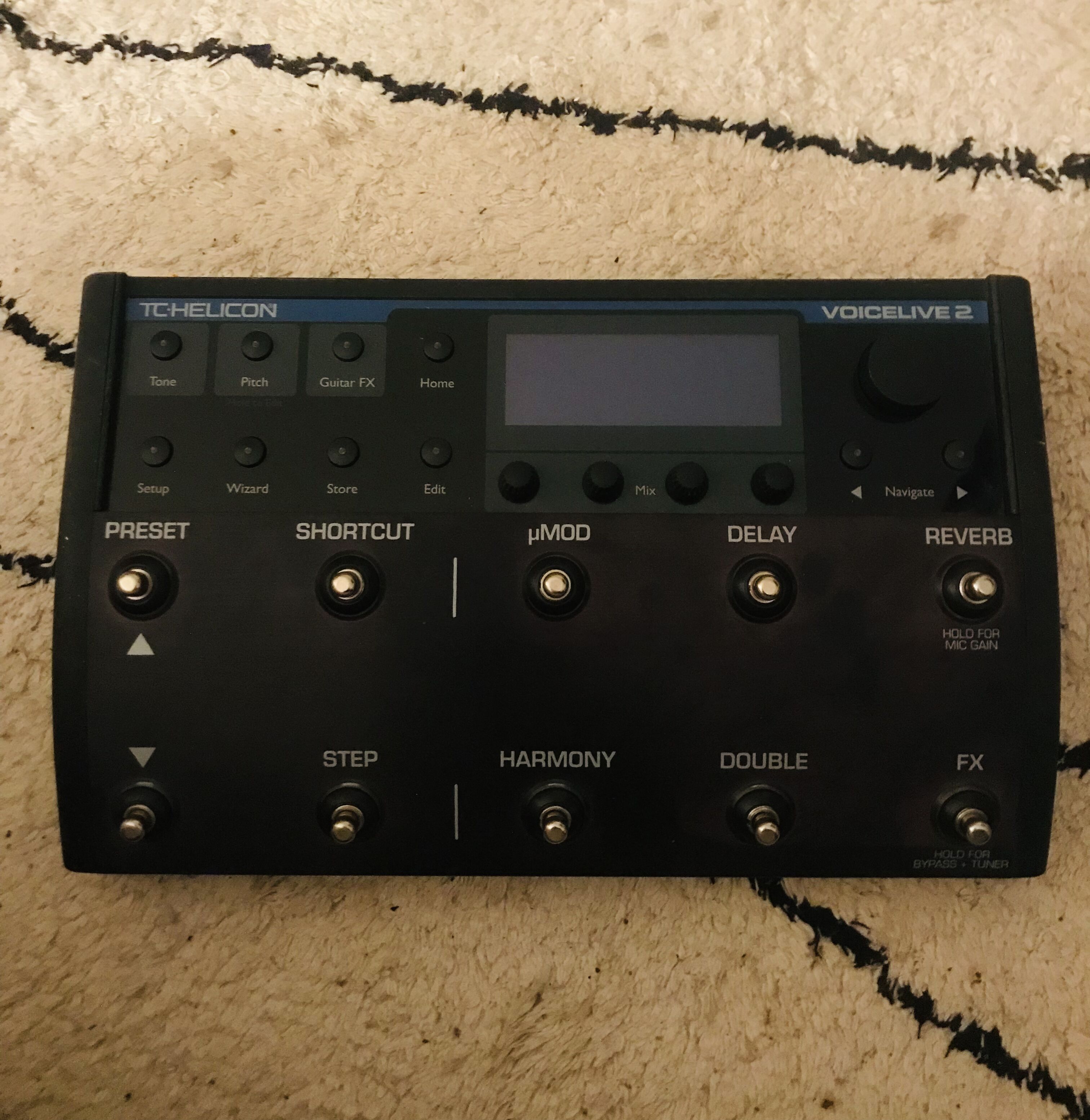 VoiceLive 2 - TC-Helicon VoiceLive 2 - Audiofanzine