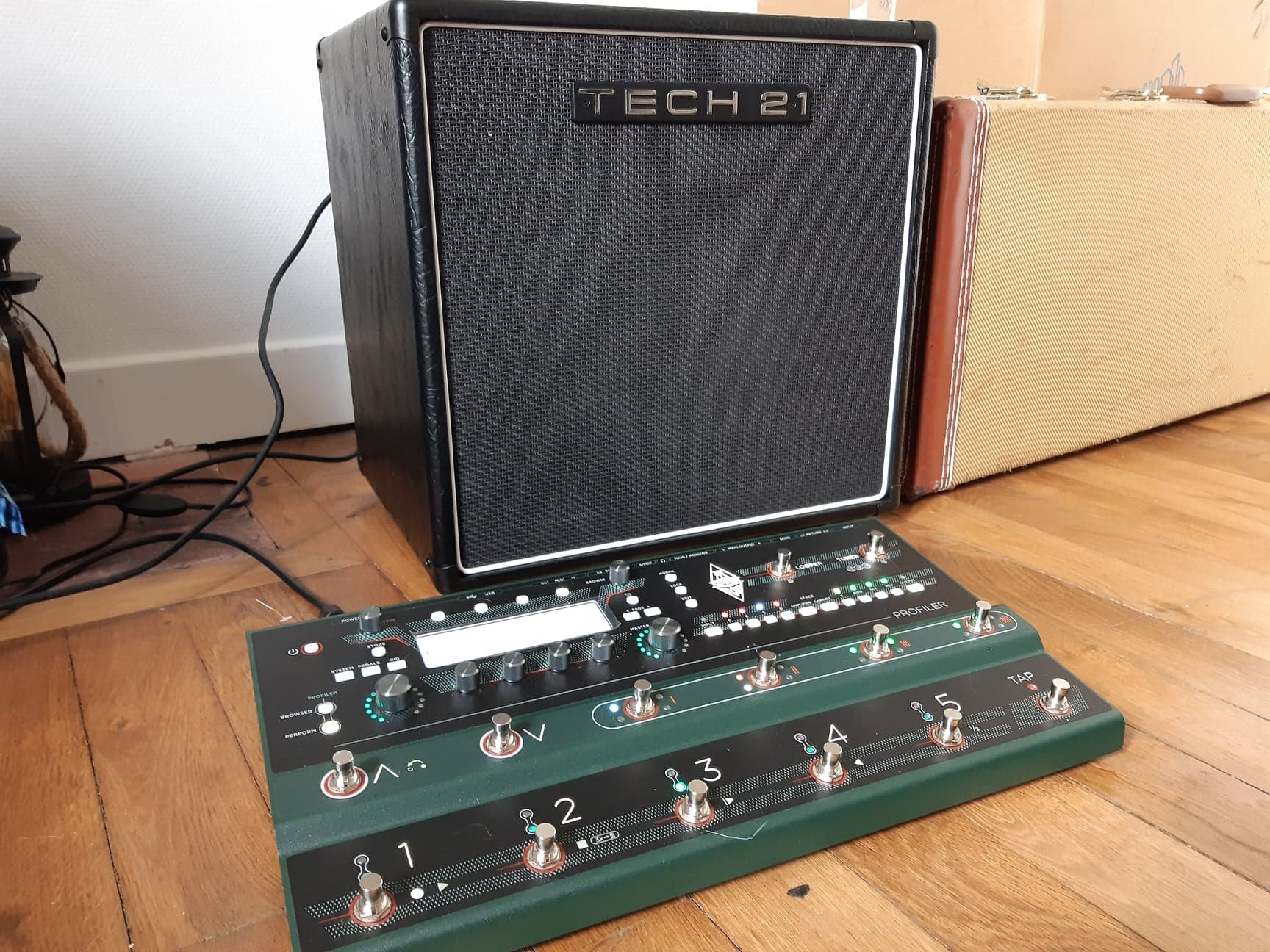 Power Engine Deuce Deluxe - Tech 21 Power Engine Deuce Deluxe ...