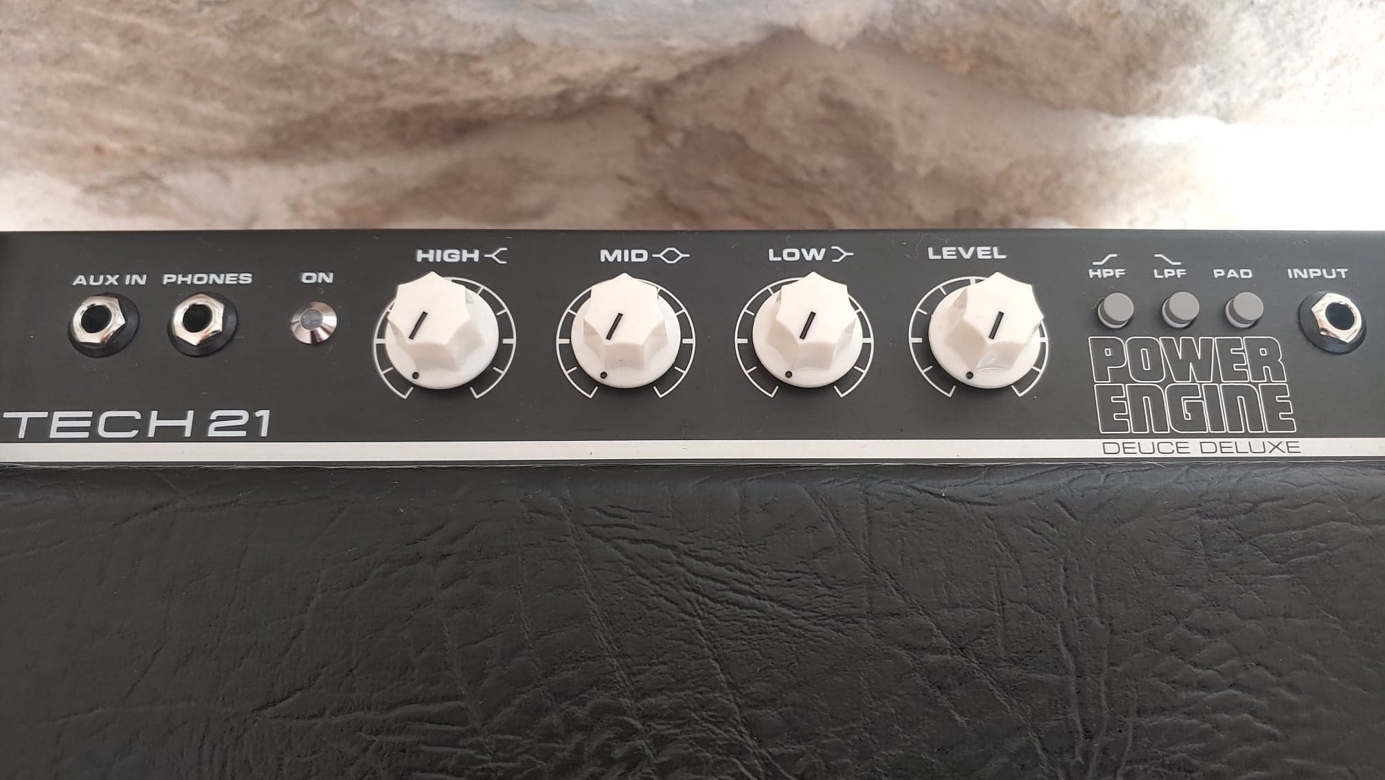 Power Engine Deuce Deluxe - Tech 21 Power Engine Deuce Deluxe ...