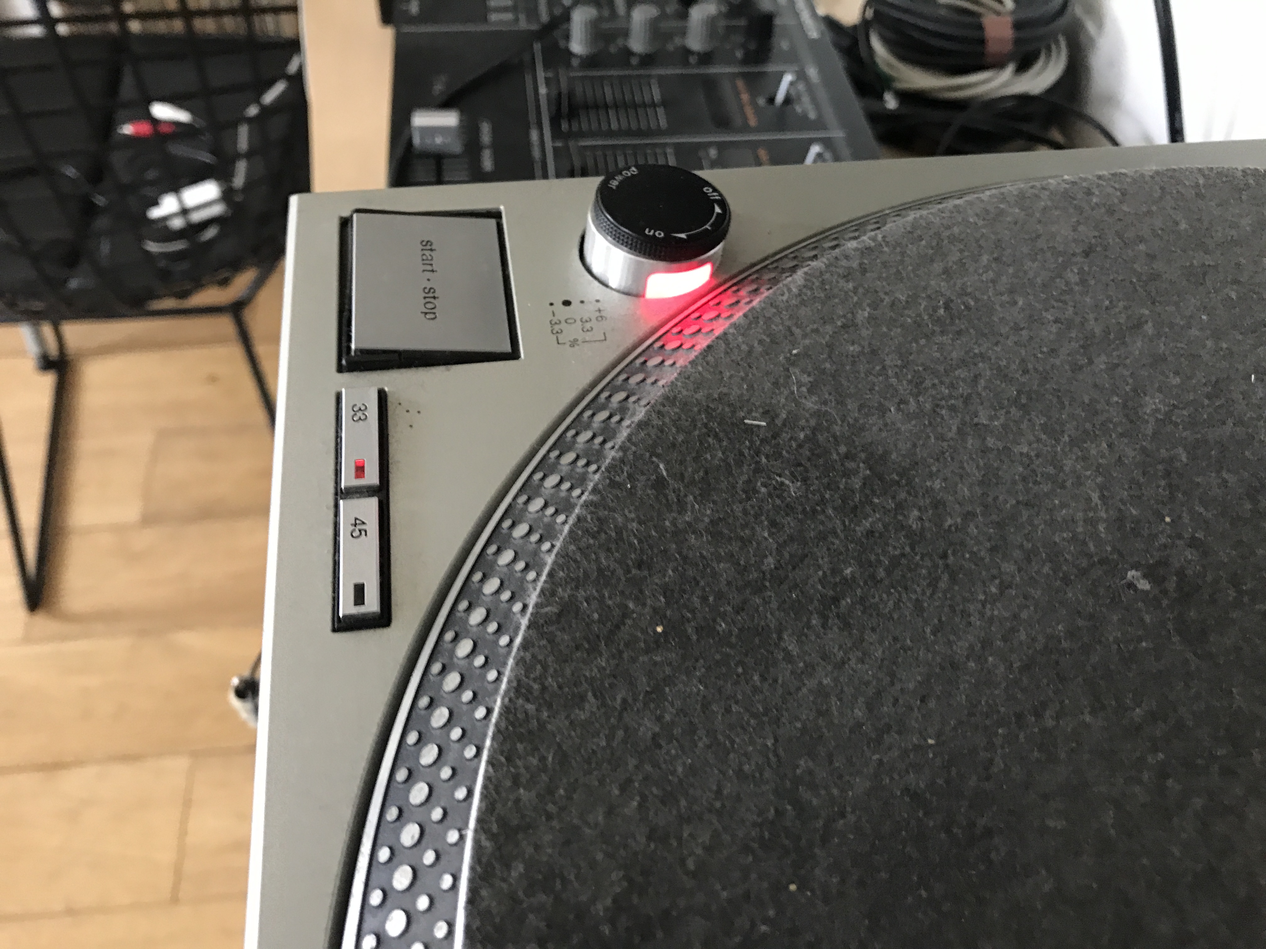 SL-1200 MK2 - Technics SL-1200 MK2 - Audiofanzine