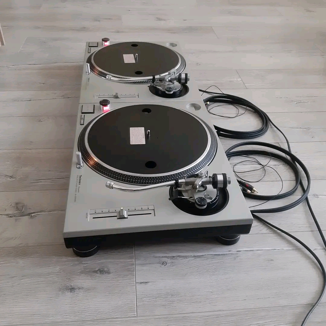 SL-1200 MK2 - Technics SL-1200 MK2 - Audiofanzine