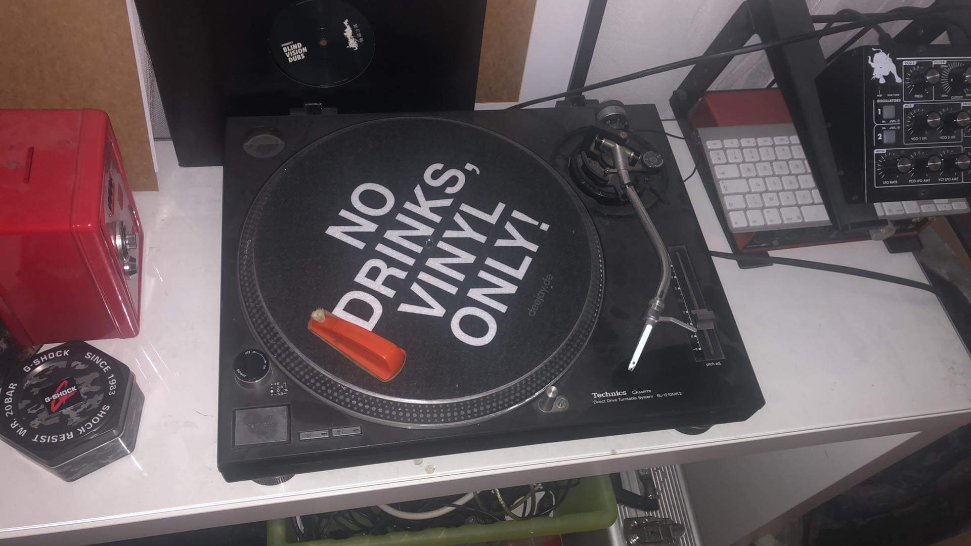 SL-1200 MK5 - Technics SL-1200 MK5 - Audiofanzine