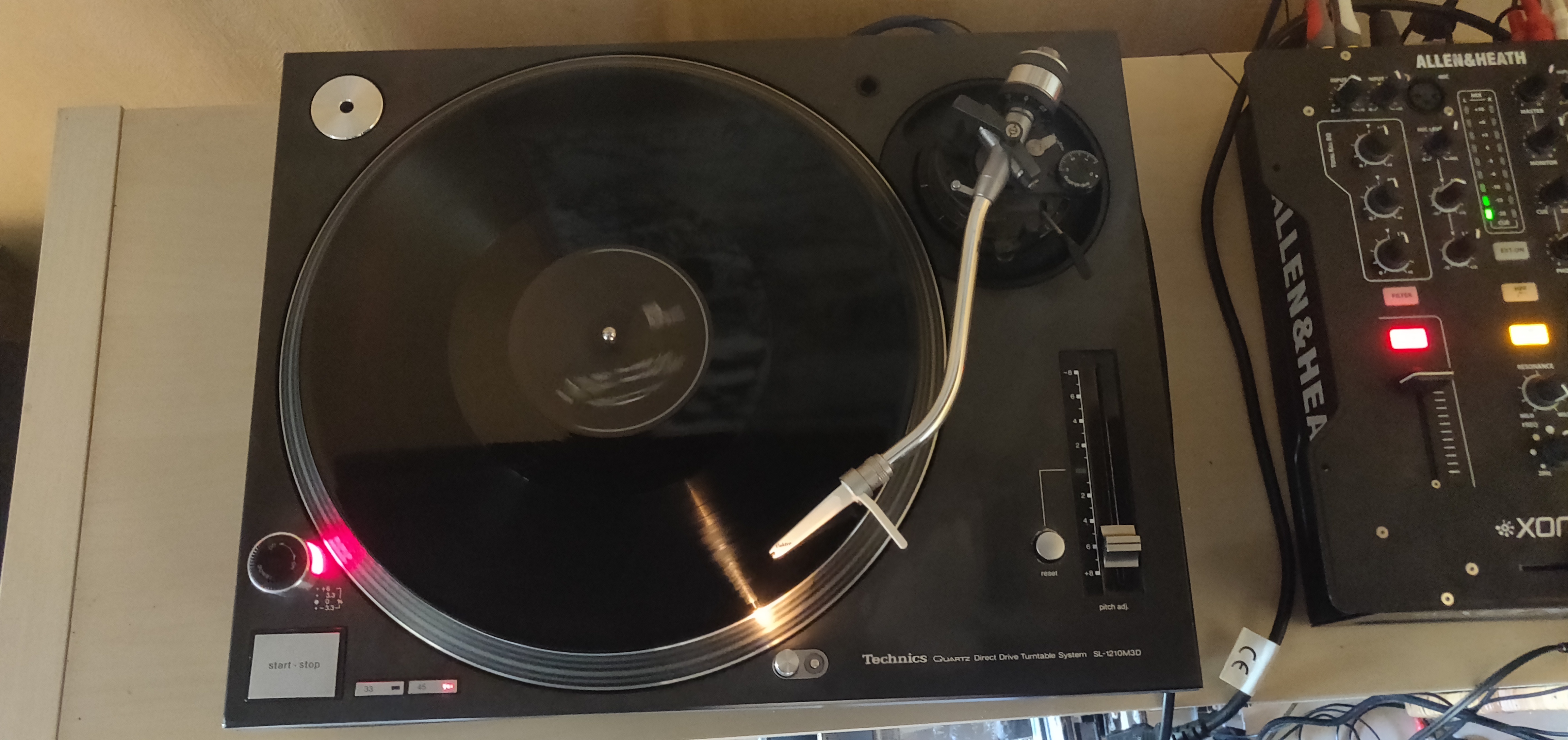 SL-1210 M3D - Technics SL-1210 M3D - Audiofanzine