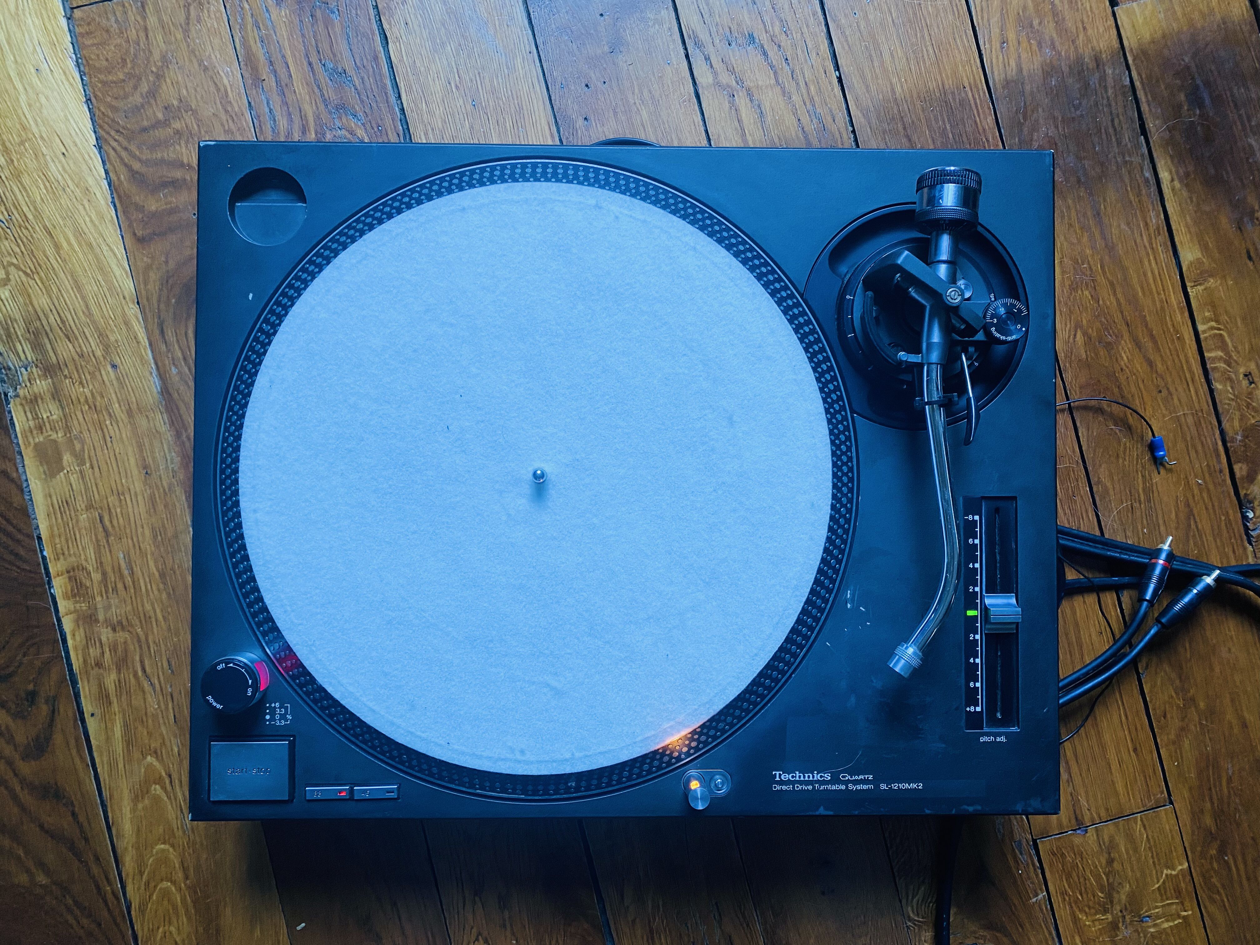 SL-1210 MK2 - Technics SL-1210 MK2 - Audiofanzine