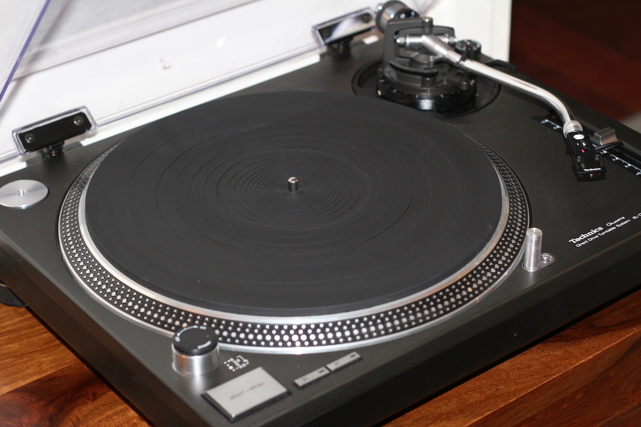 SL-1210 MK2 - Technics SL-1210 MK2 - Audiofanzine